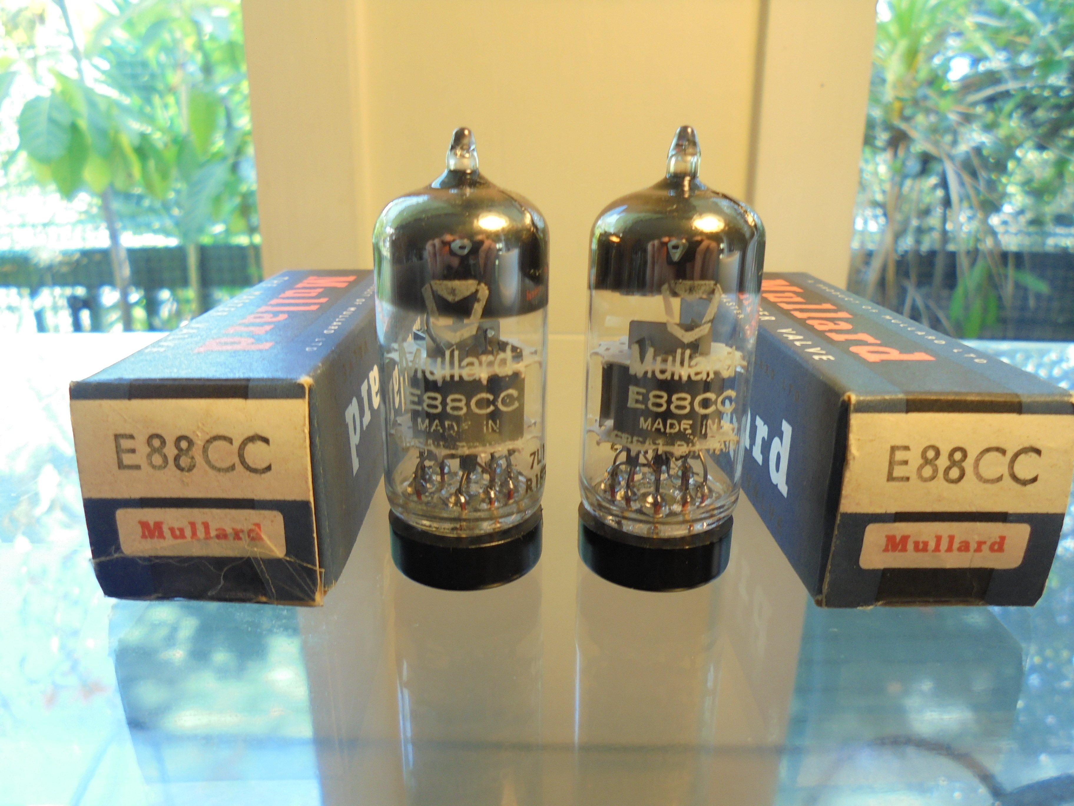 MULLARD E88CC 6922 MATCHING PAIR OF NEW OLD STOCK VALVES - Hi-Fi and ...