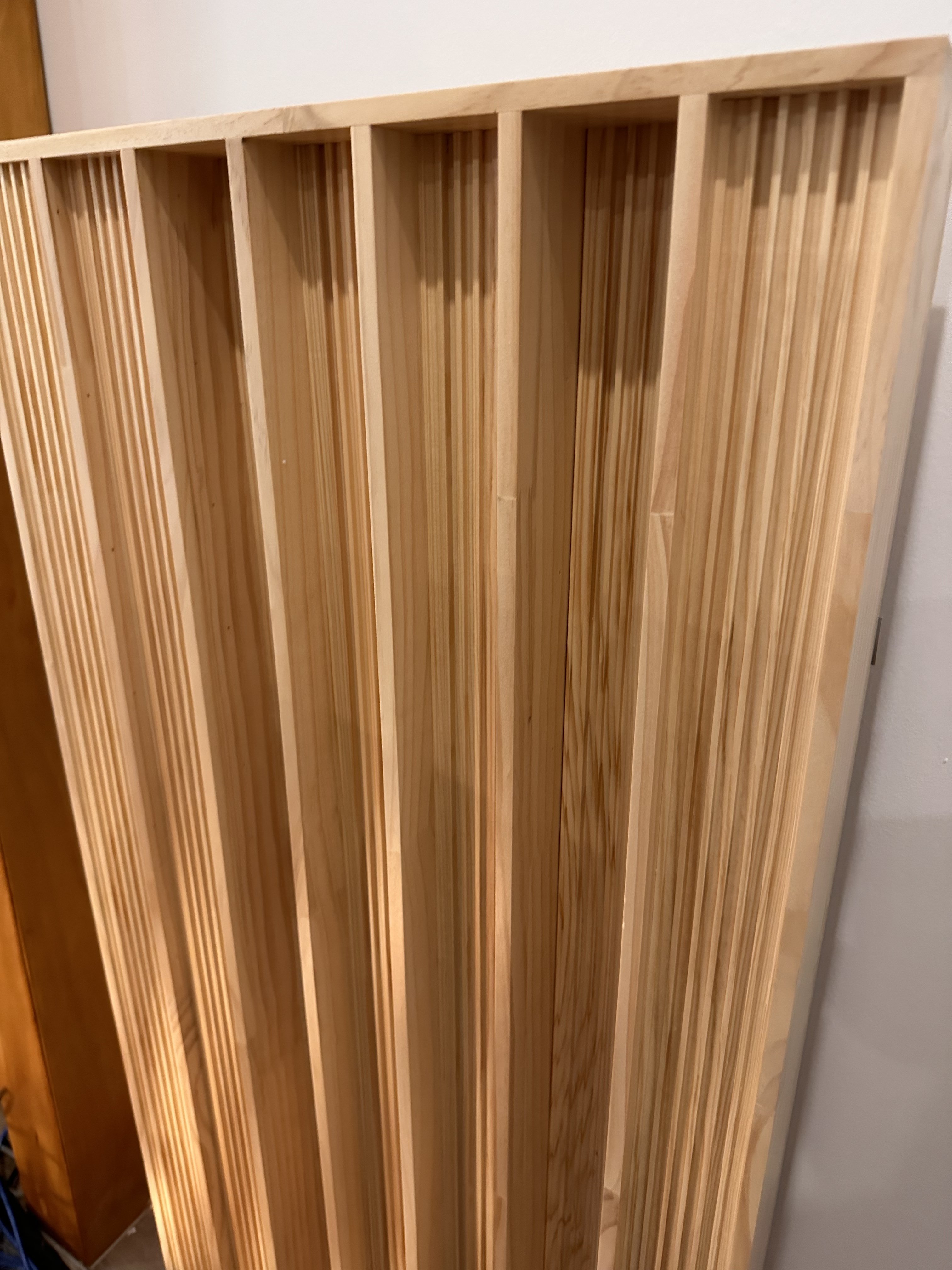 Wall mount Diffusers - Hi-Fi and Cinema Cables & Accessories - StereoNET