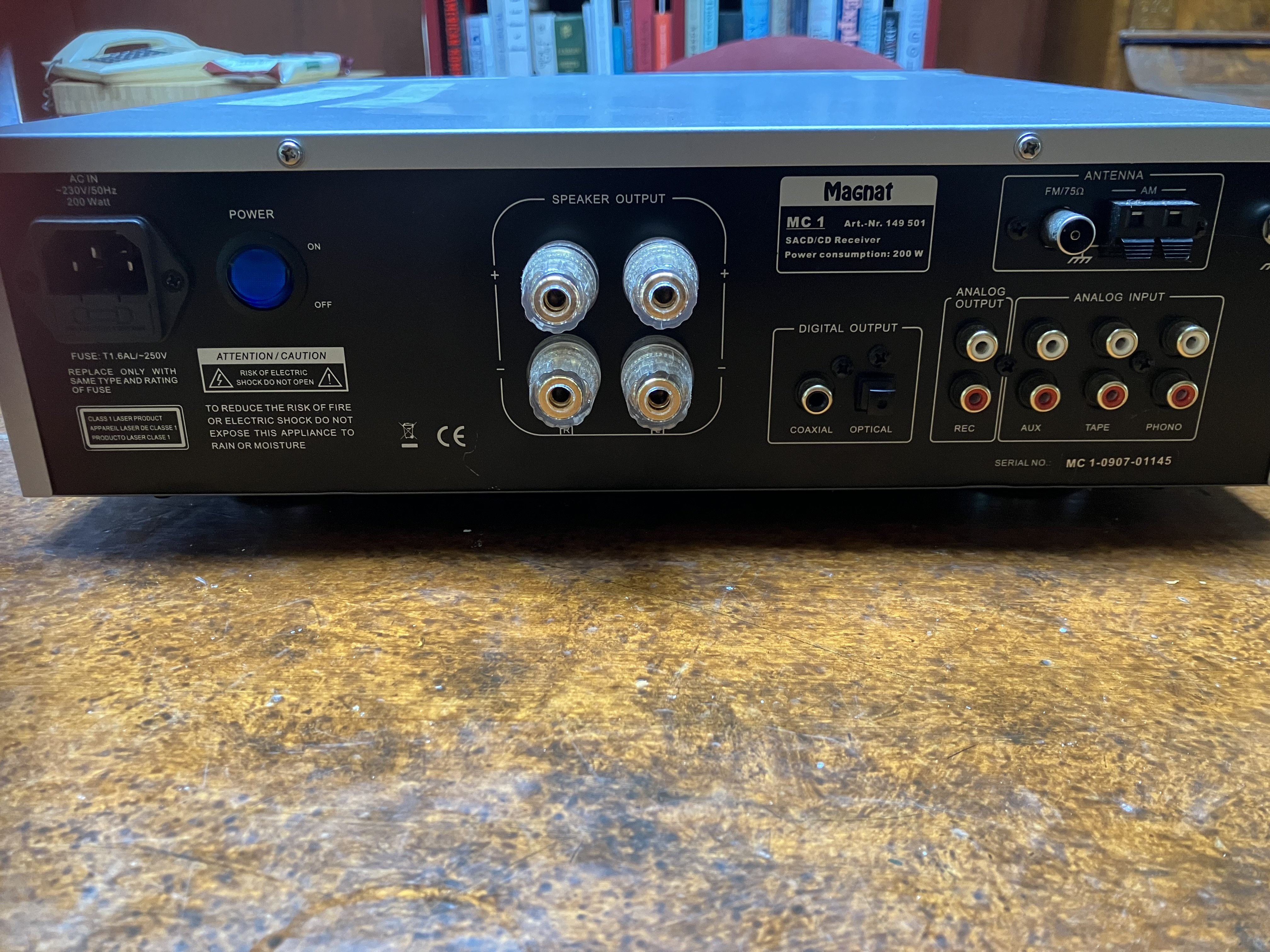 Magnat MC 1 SACD receiver amp - Stereo, Home Cinema, Headphones ...