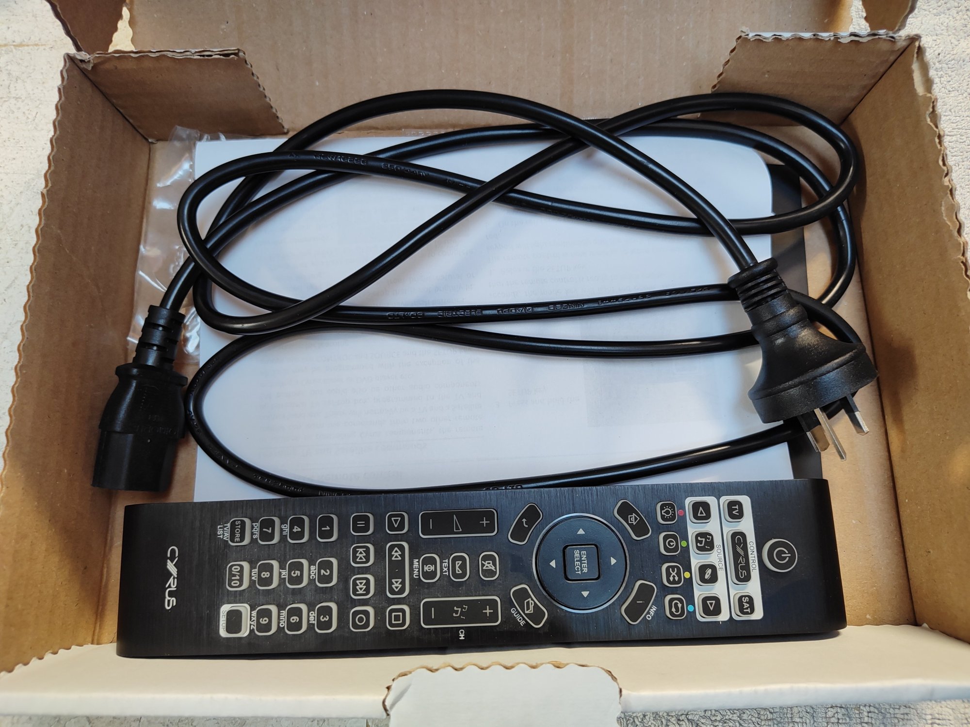 Cyrus CD Xt Signature - Stereo, Home Cinema, Headphones Components ...