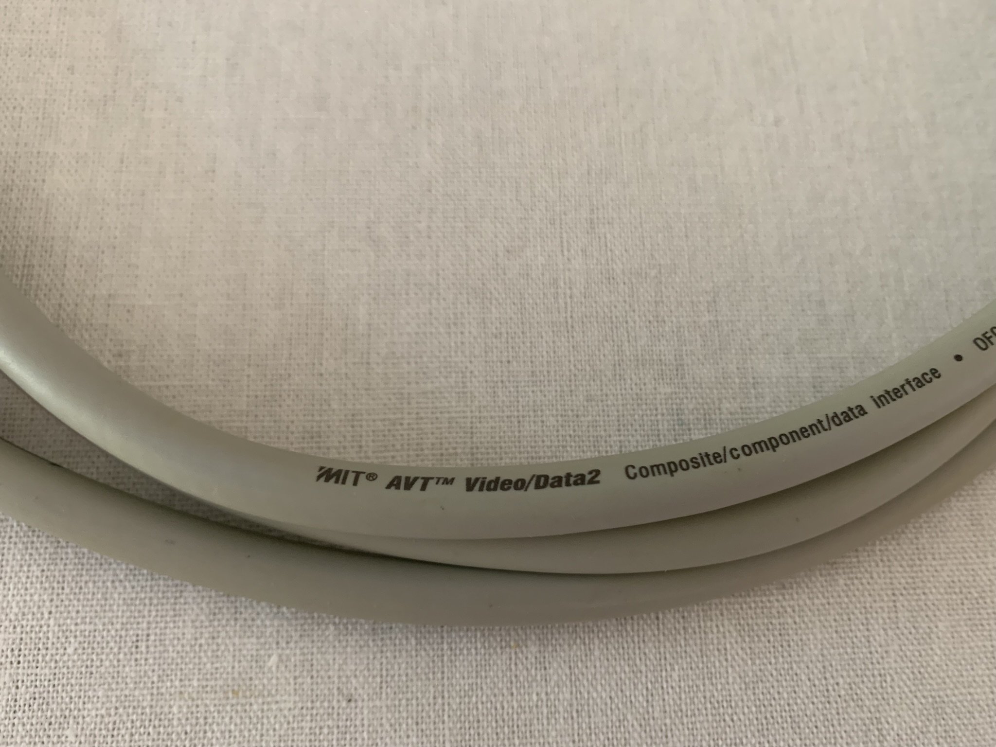 MIT AVT Level 2 CO-axial digital cable 1.8M - Hi-Fi and Cinema Cables ...