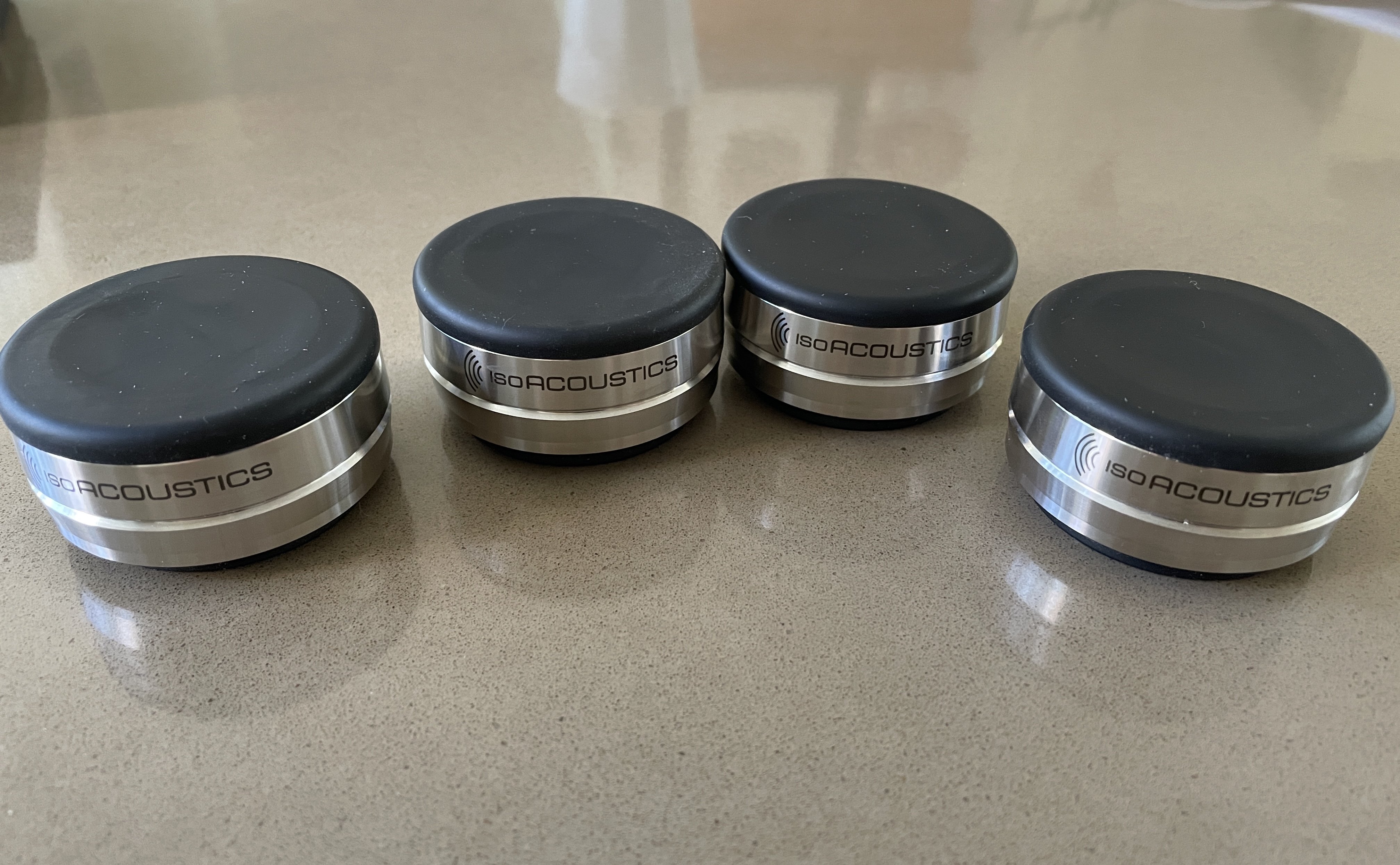 4 x Isoacoustics Orea Indigo feet - Hi-Fi and Cinema Cables ...