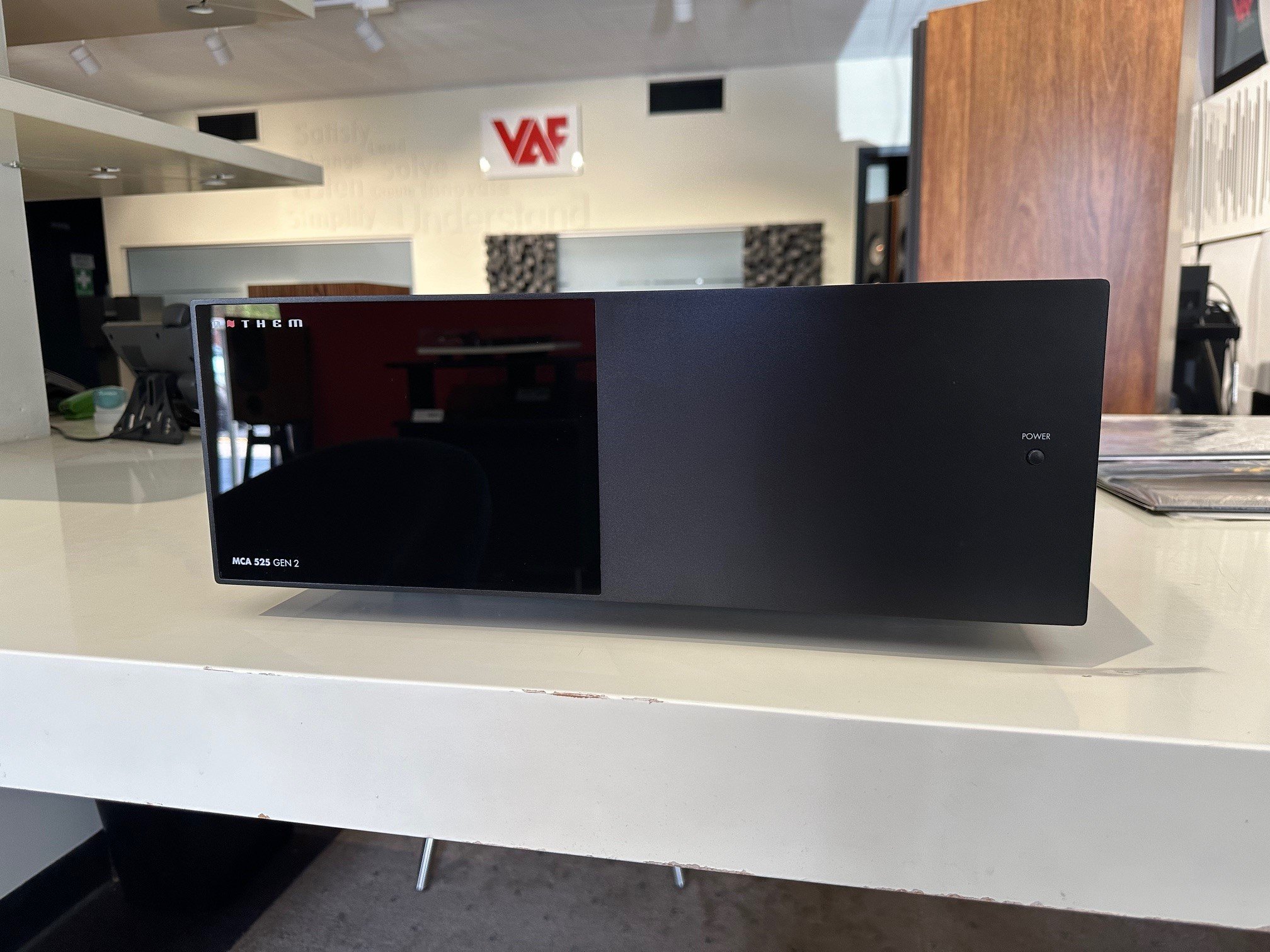 SOLD ELSEWHERE: Anthem MCA-525 Gen2 5 channel power amplifier ...