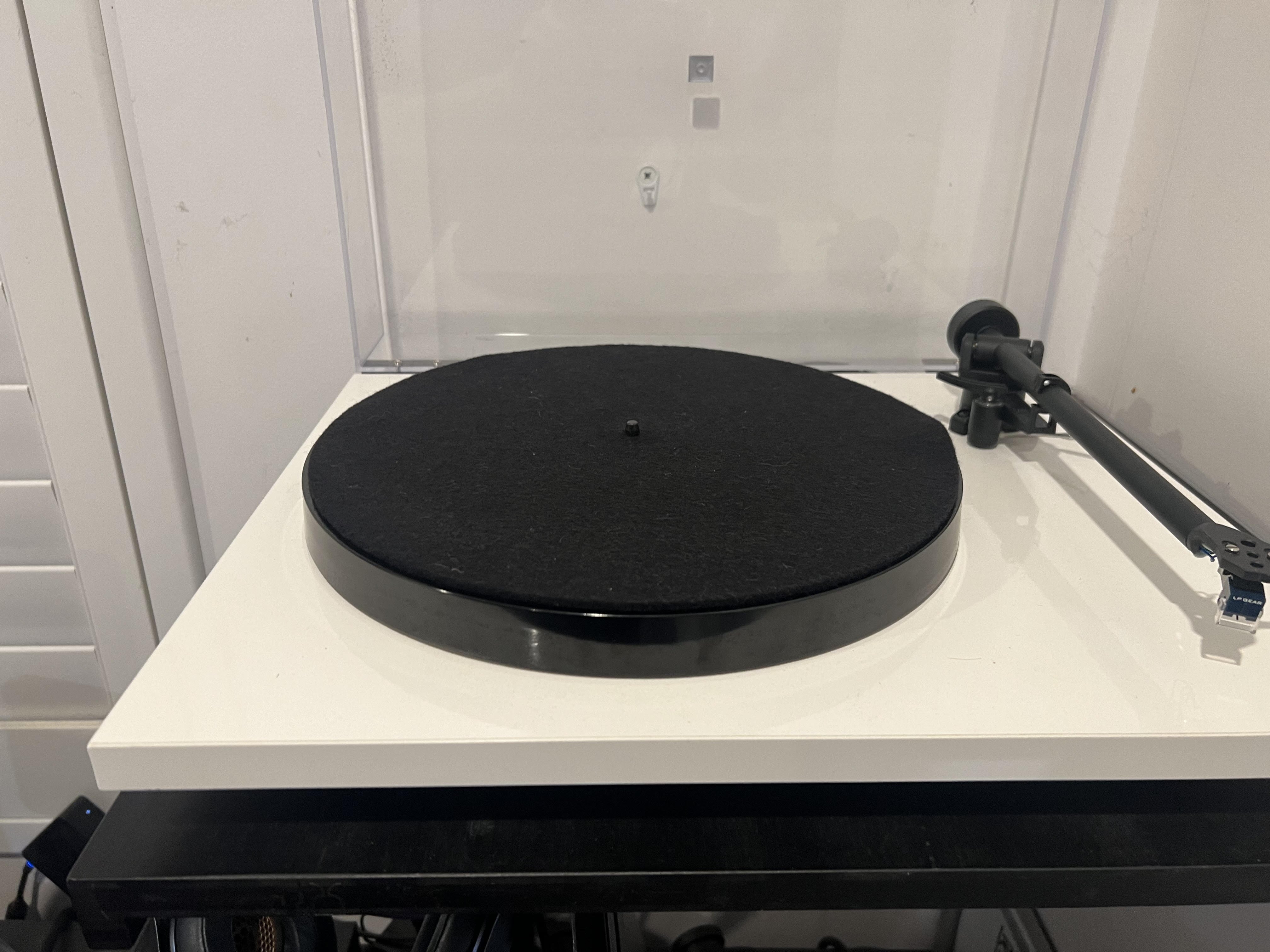 WITHDRAWN: REGA P1 PLUS TURNTABLE with Elys2 Cartrige - Stereo, Home ...
