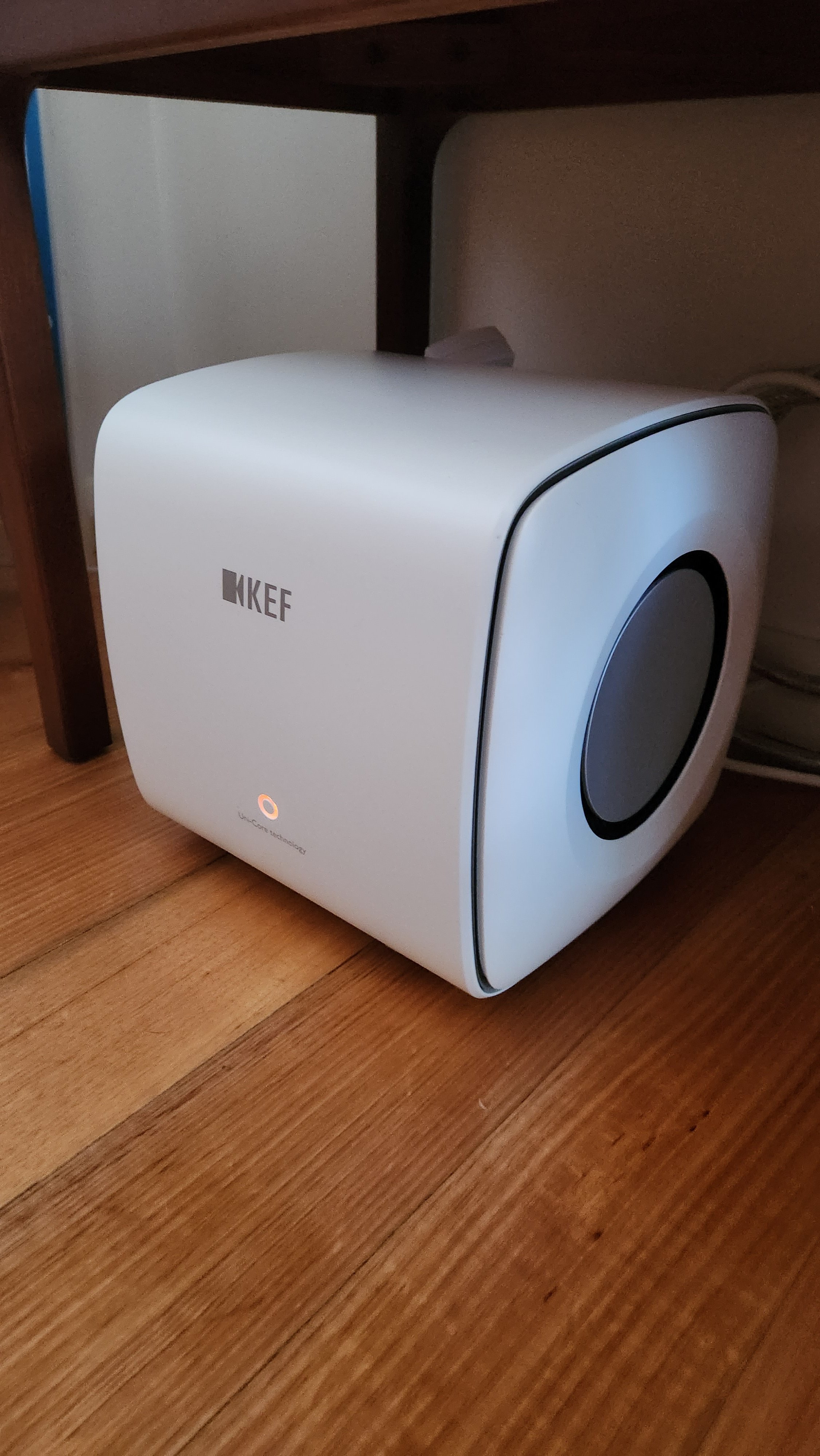 KEF KC62 Subwoofer & Wireless Kit - Mineral White - Stereo, Home Cinema, Headphones Components ...