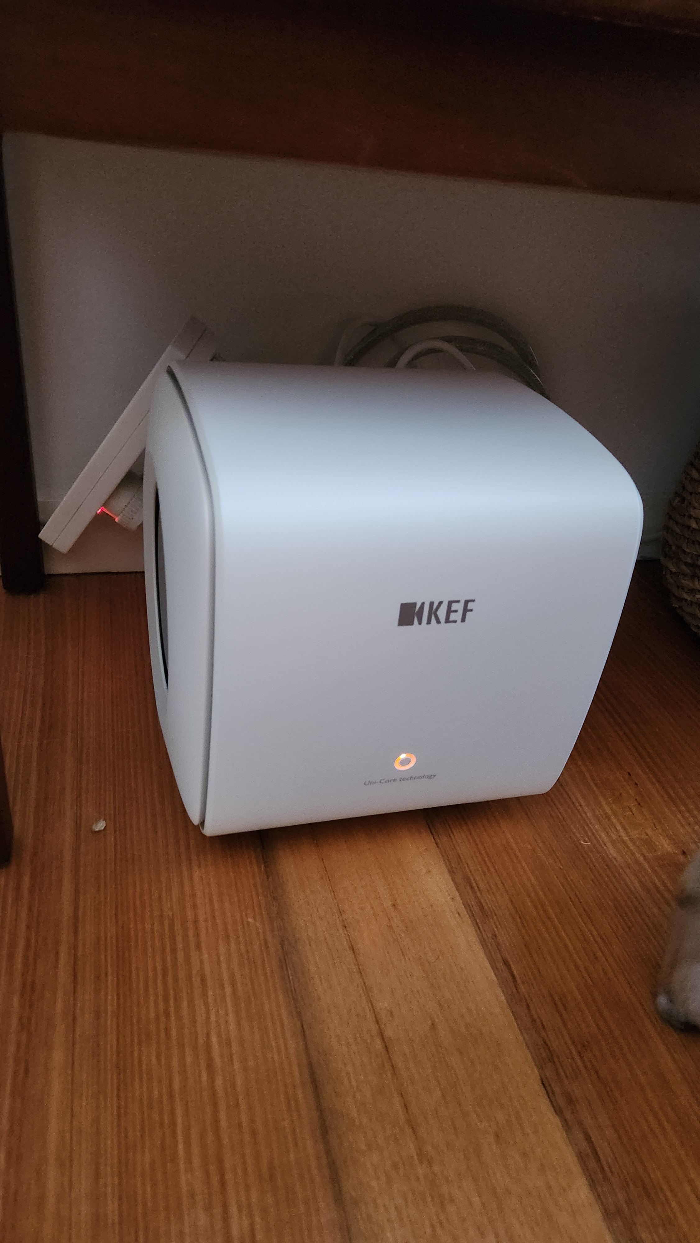 KEF KC62 Subwoofer & Wireless Kit - Mineral White - Stereo, Home Cinema ...