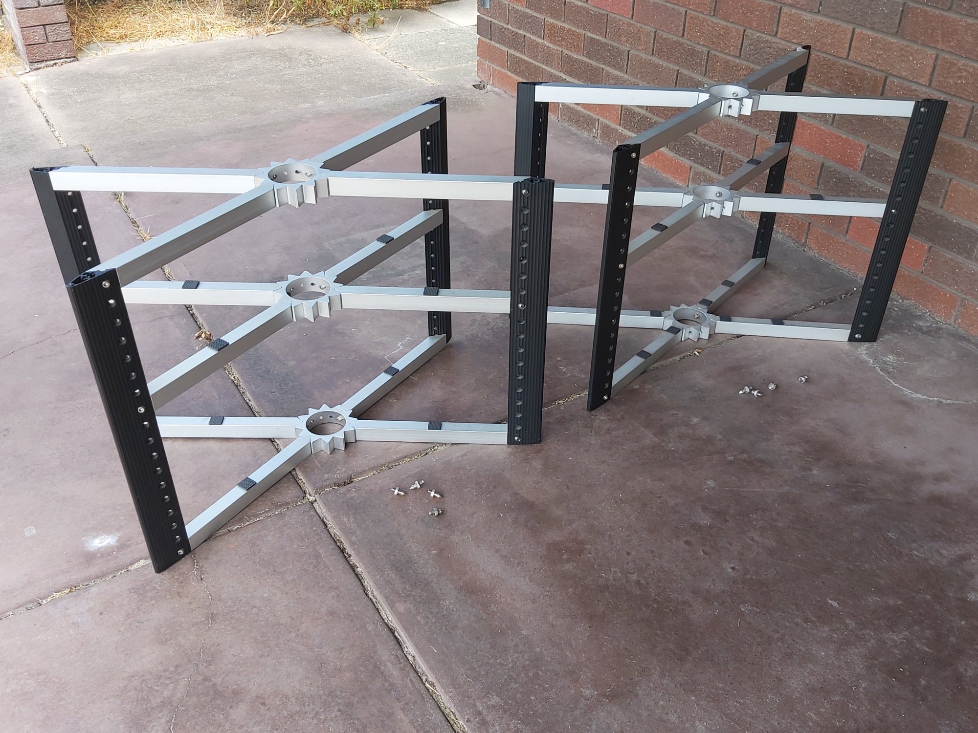2 solid aluminium spider racks - Hi-Fi and Cinema Cables & Accessories ...