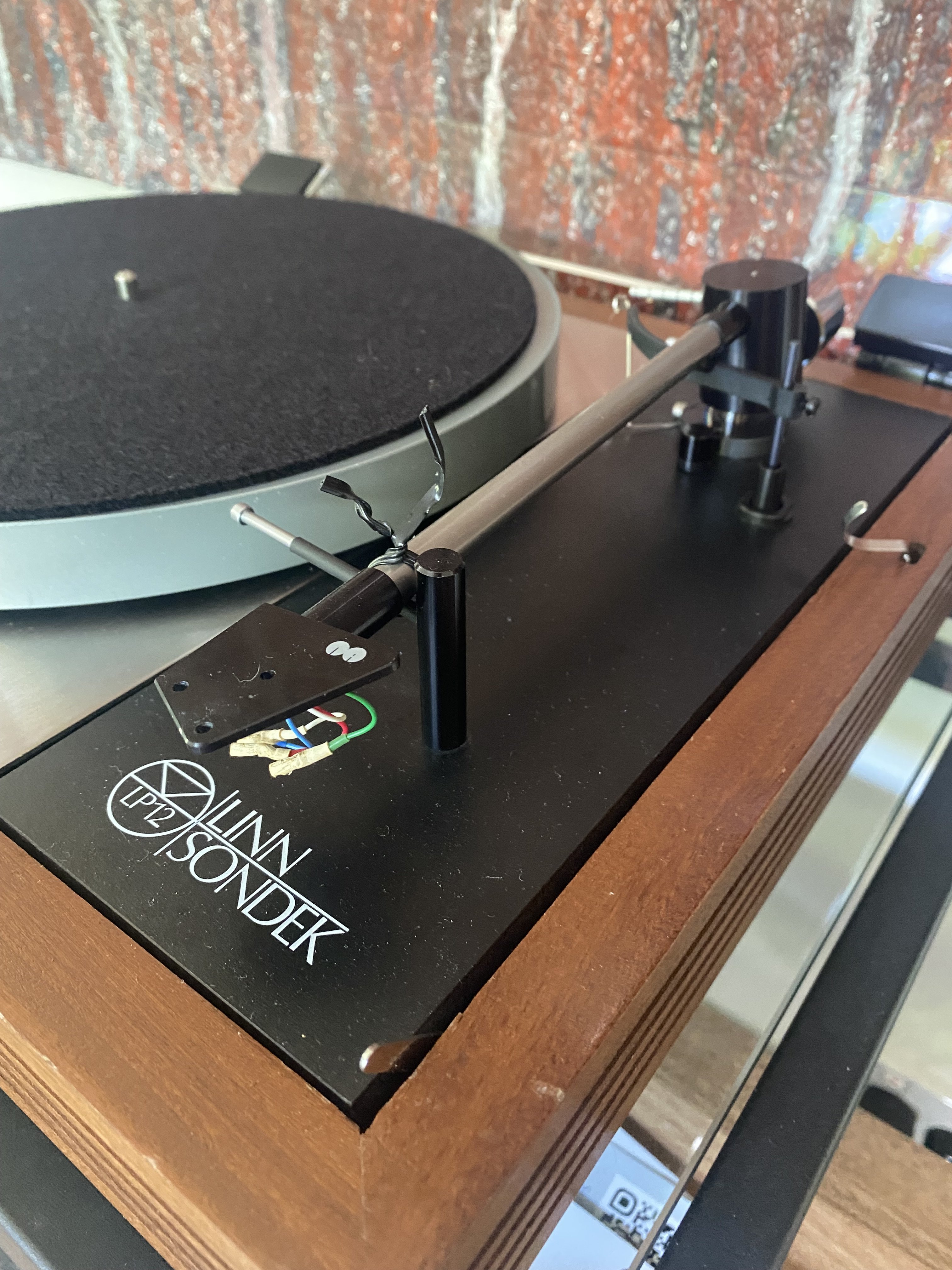 Linn lp12, Aro arm, Linn Krystal, Naim Armageddon - Stereo, Home Cinema ...