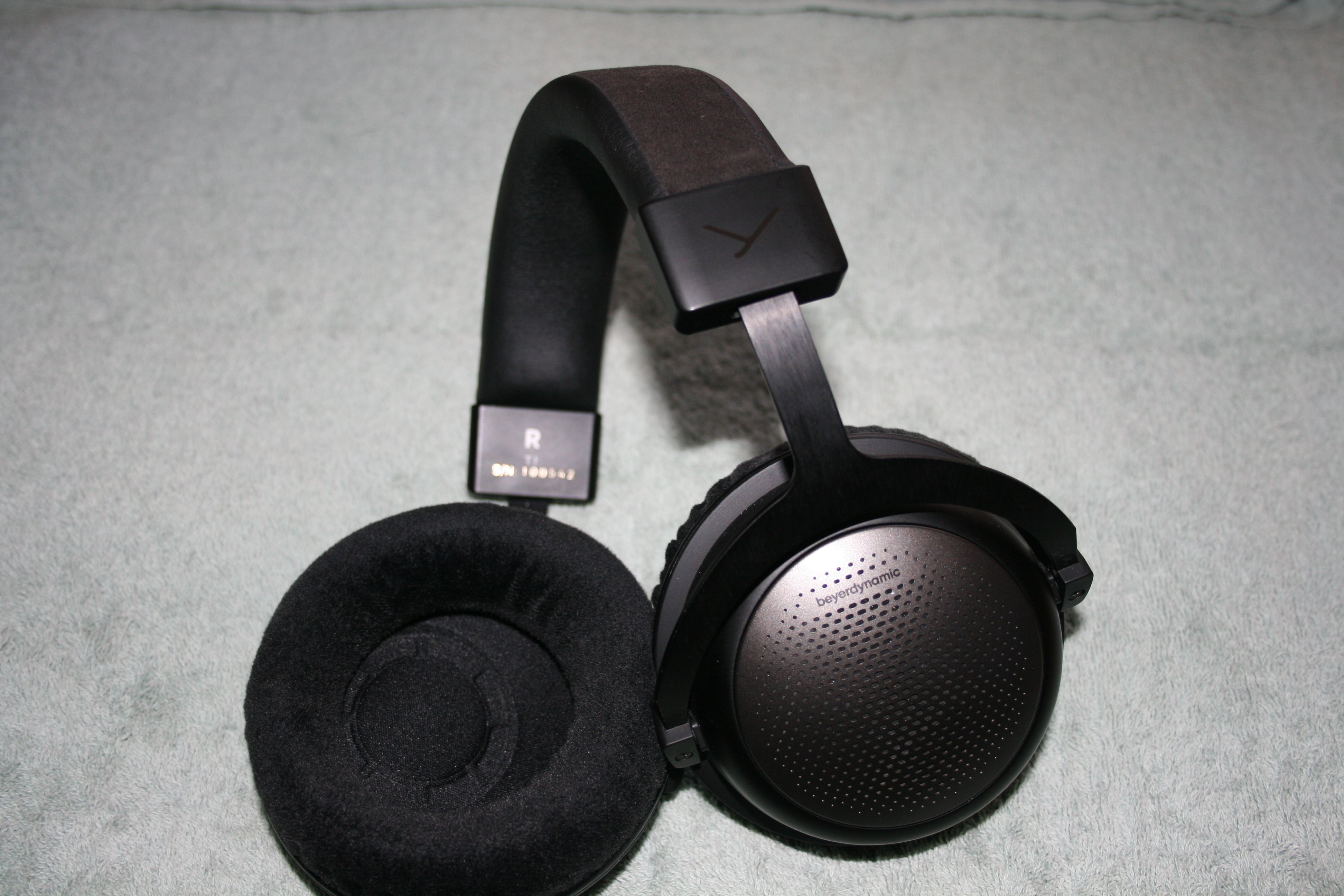 SOLD ELSEWHERE: BEYERDYNAMIC T1 GEN 3 |﻿ Stereo, Home Cinema, Headphones Components