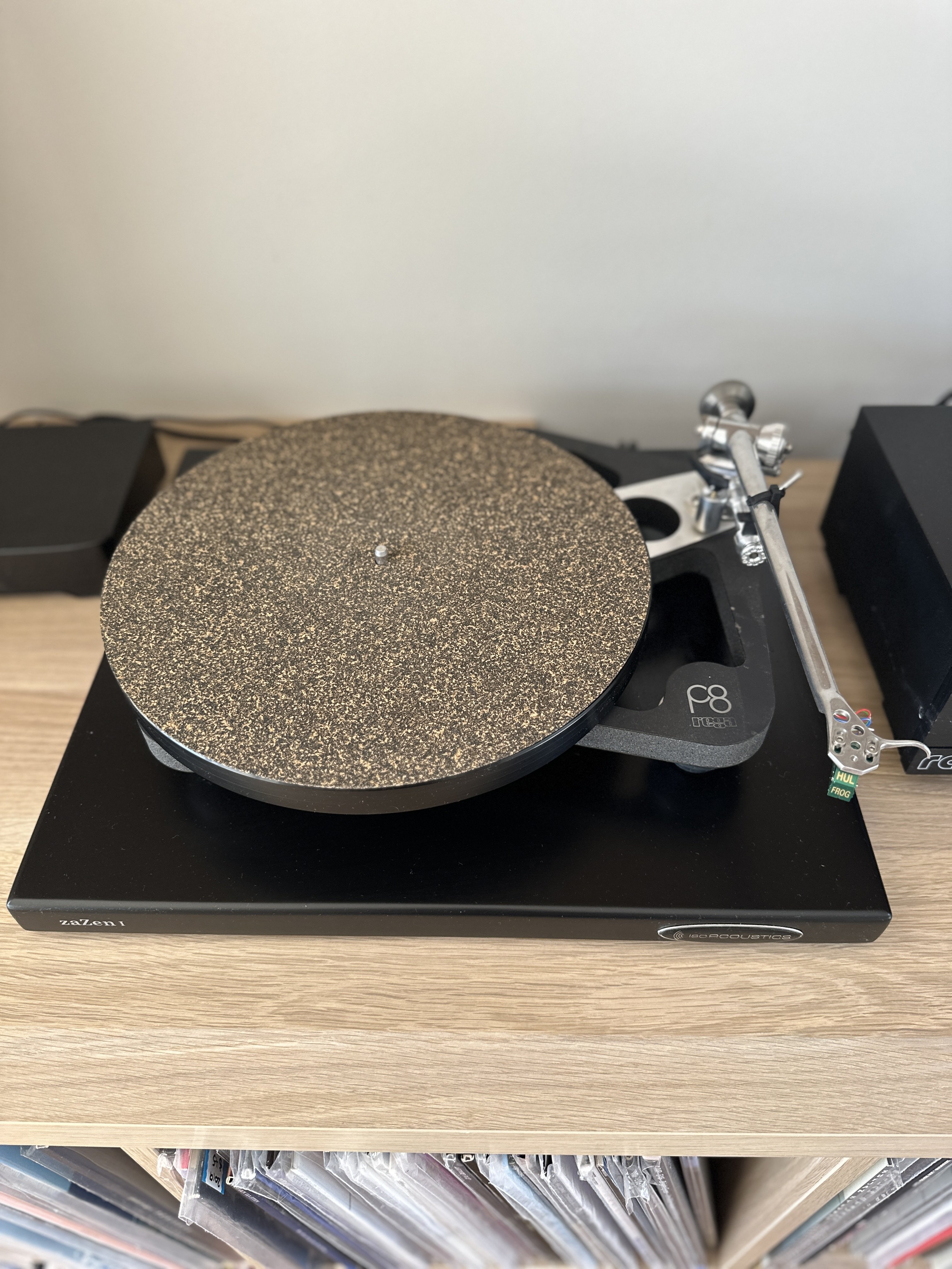 Rega P8 Turntable | RB 3000 | Van Den Hul - The Frog Gold |﻿ Stereo ...