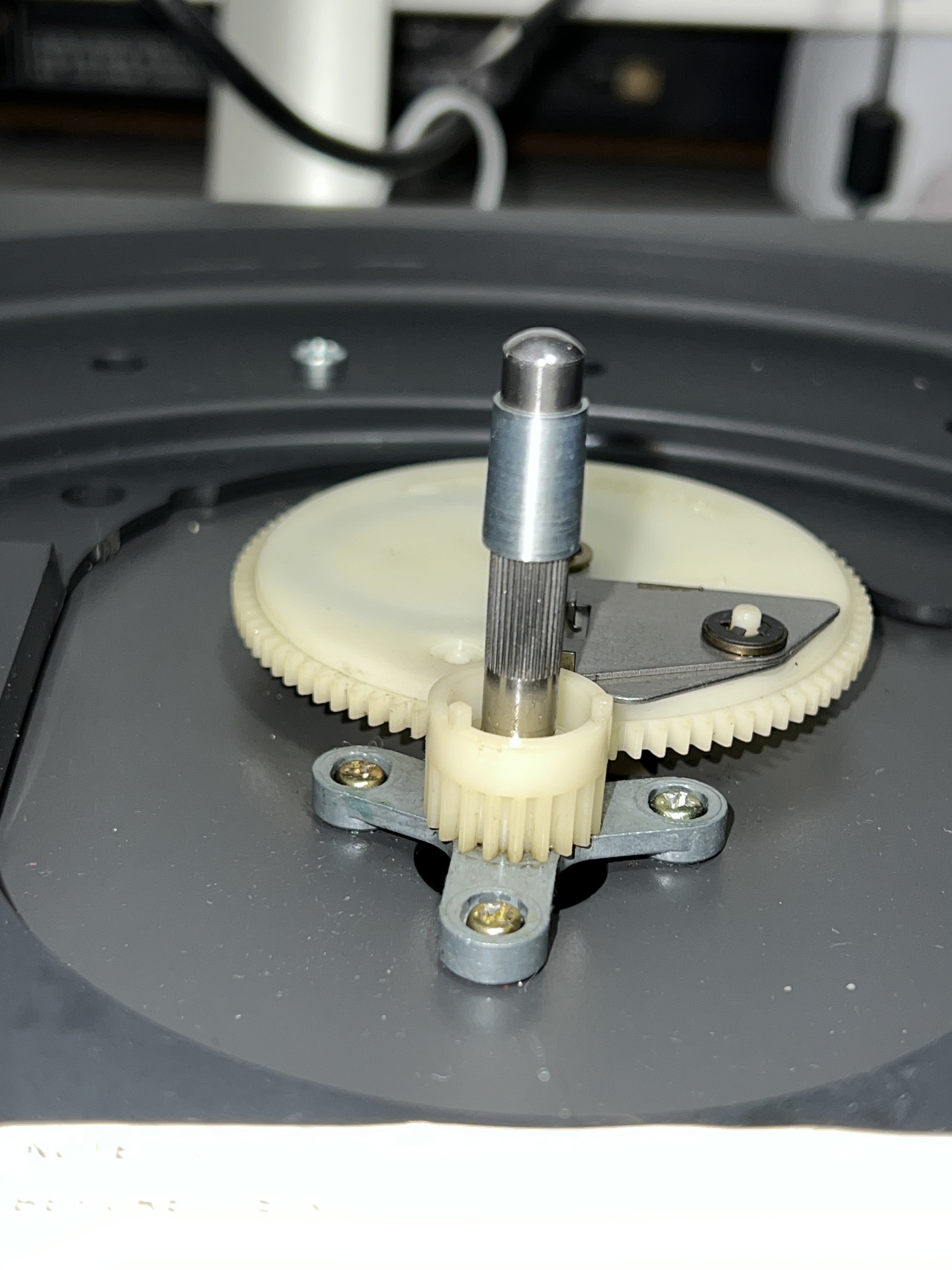 CEC HS310 Turntable -Spindle Stopper Not getting in😔 - Turntables ...