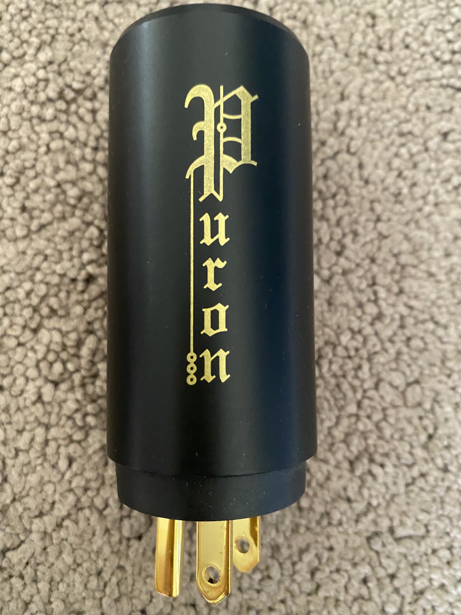 Puron power conditioner - Hi-Fi and Cinema Cables & Accessories - StereoNET