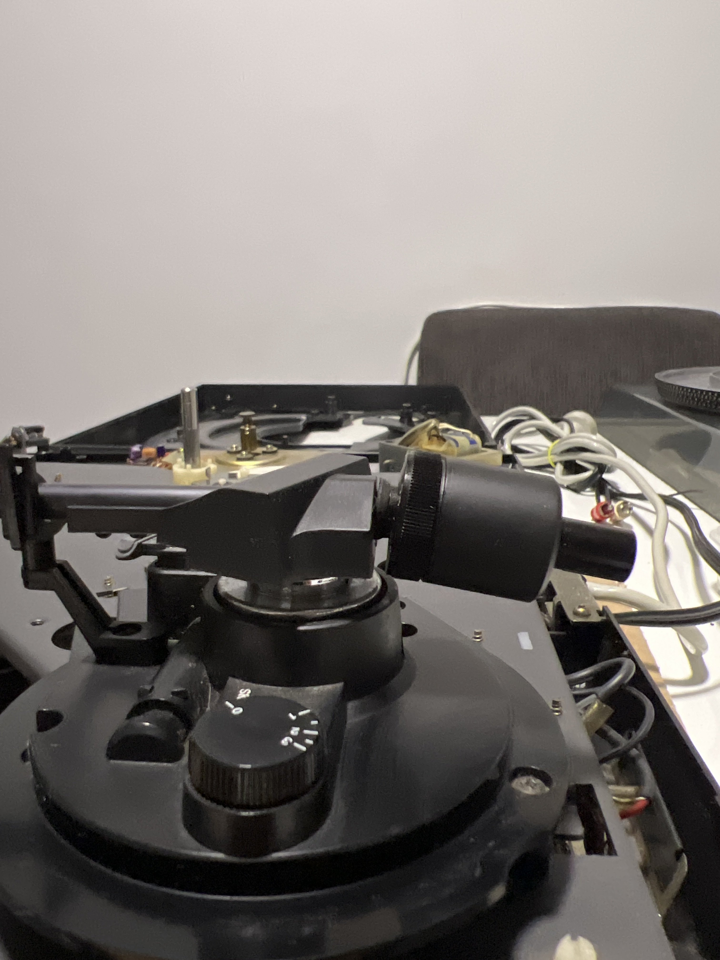 CEC HS310 Turntable -Spindle Stopper Not getting in😔 - Turntables ...