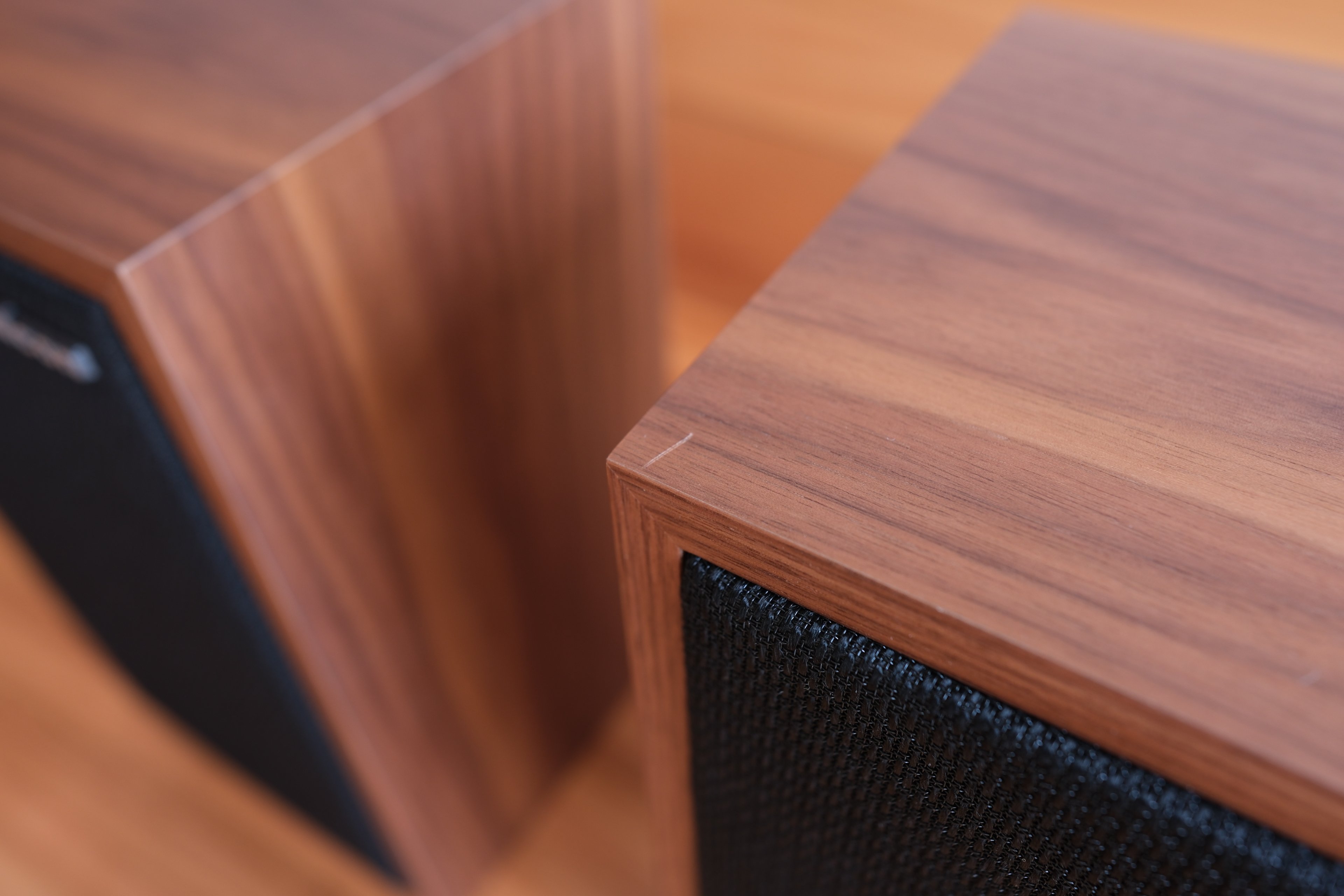 Falcon LS3/5A Gold Badge speakers (walnut) - Stereo, Home Cinema ...