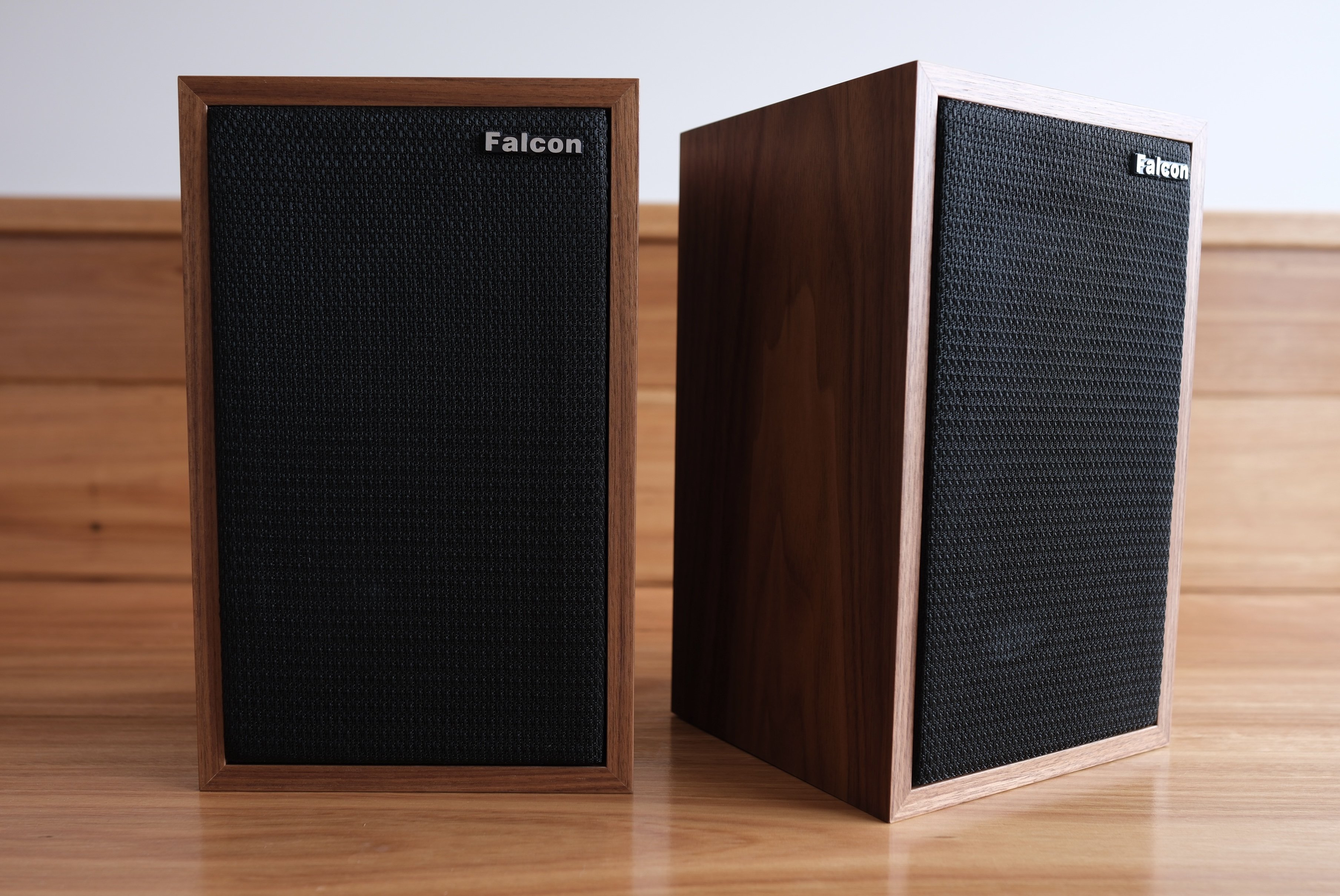 Falcon LS3/5A Gold Badge speakers (walnut) - Stereo, Home Cinema ...