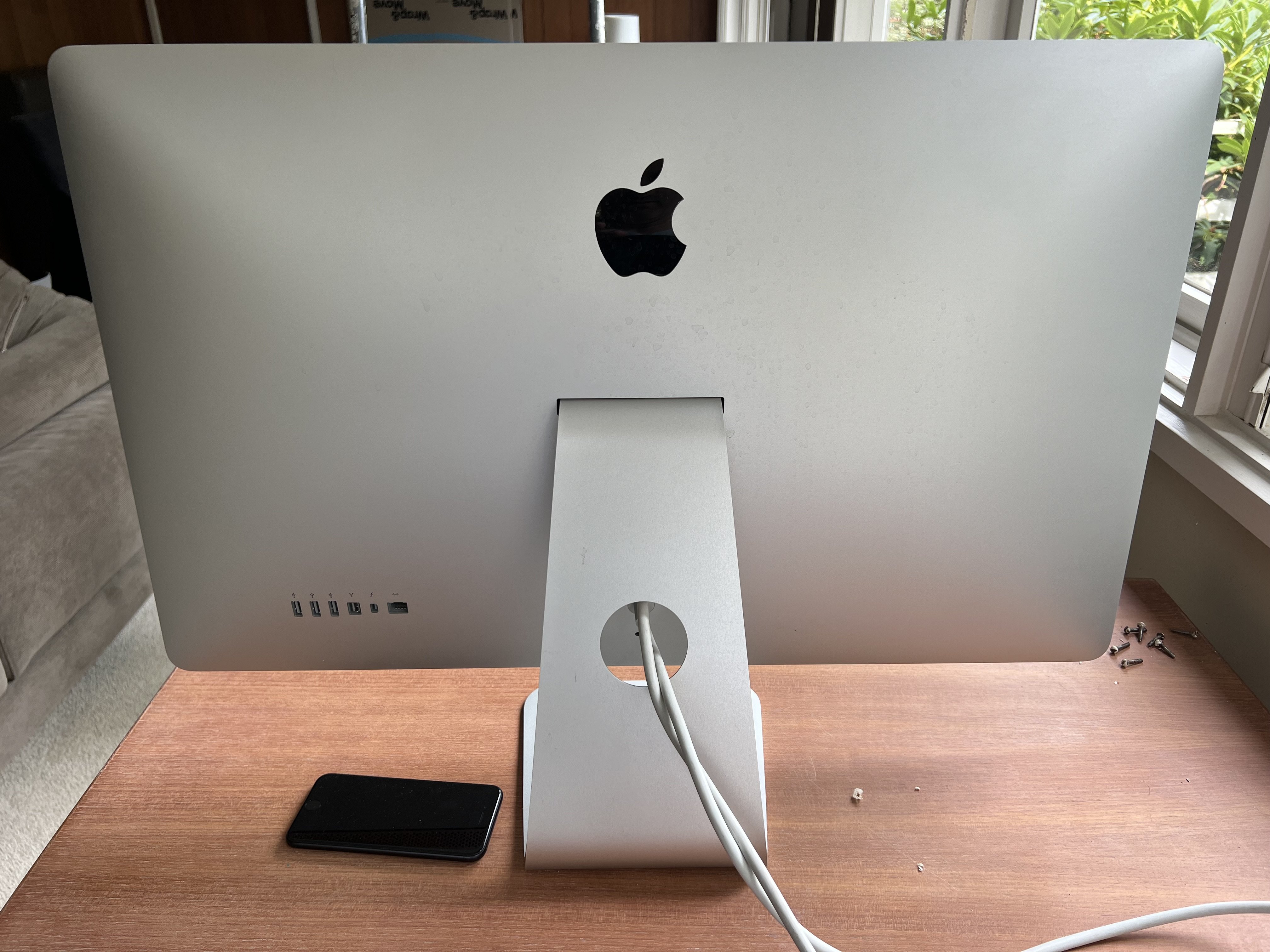 Apple Thunderbolt A1407 27" Monitor - Silver - Classifieds - All Other ...