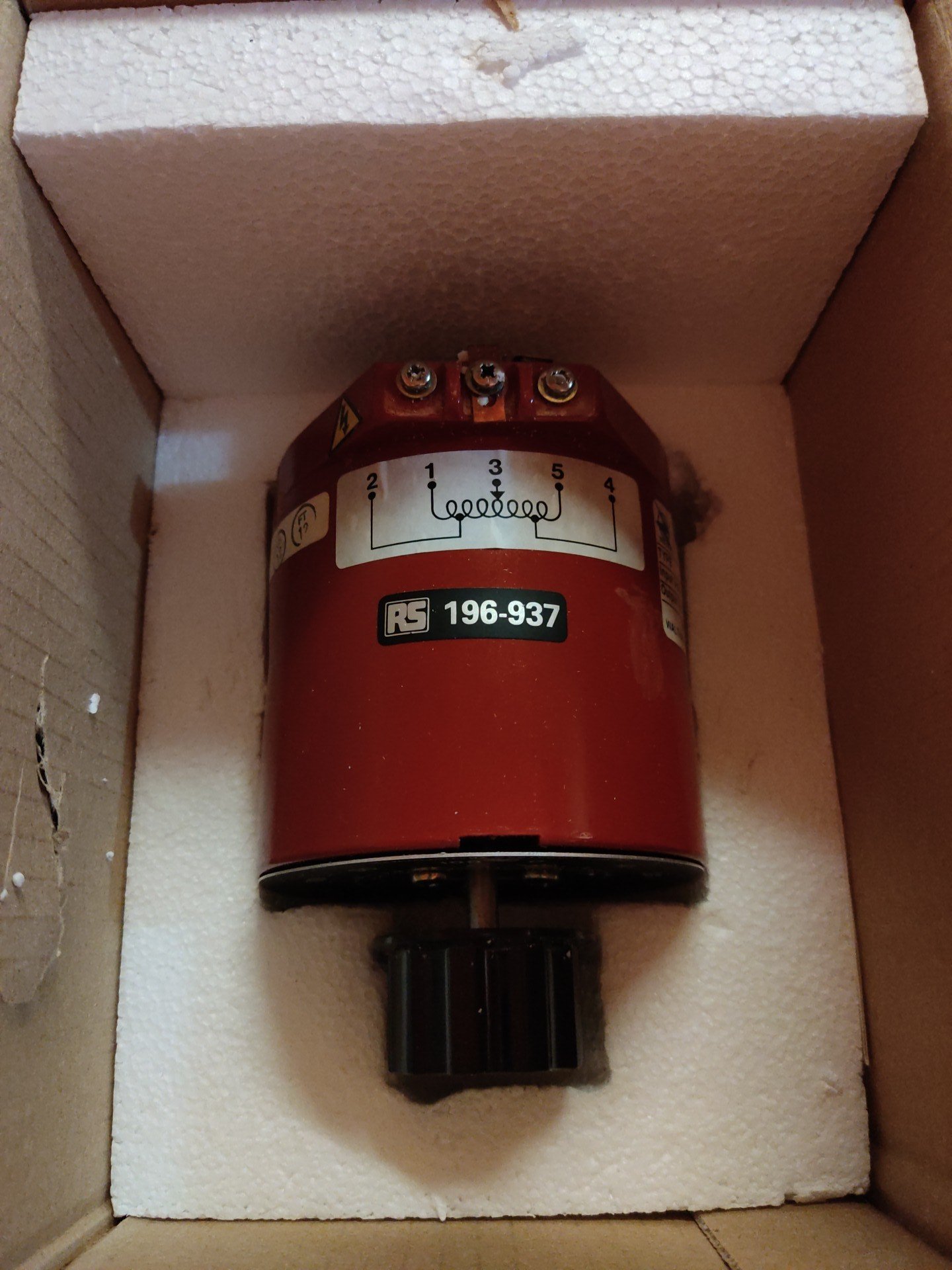 RS Electronics Variable Autotransformer 240vac 2.5a - Classifieds - All Other - StereoNET