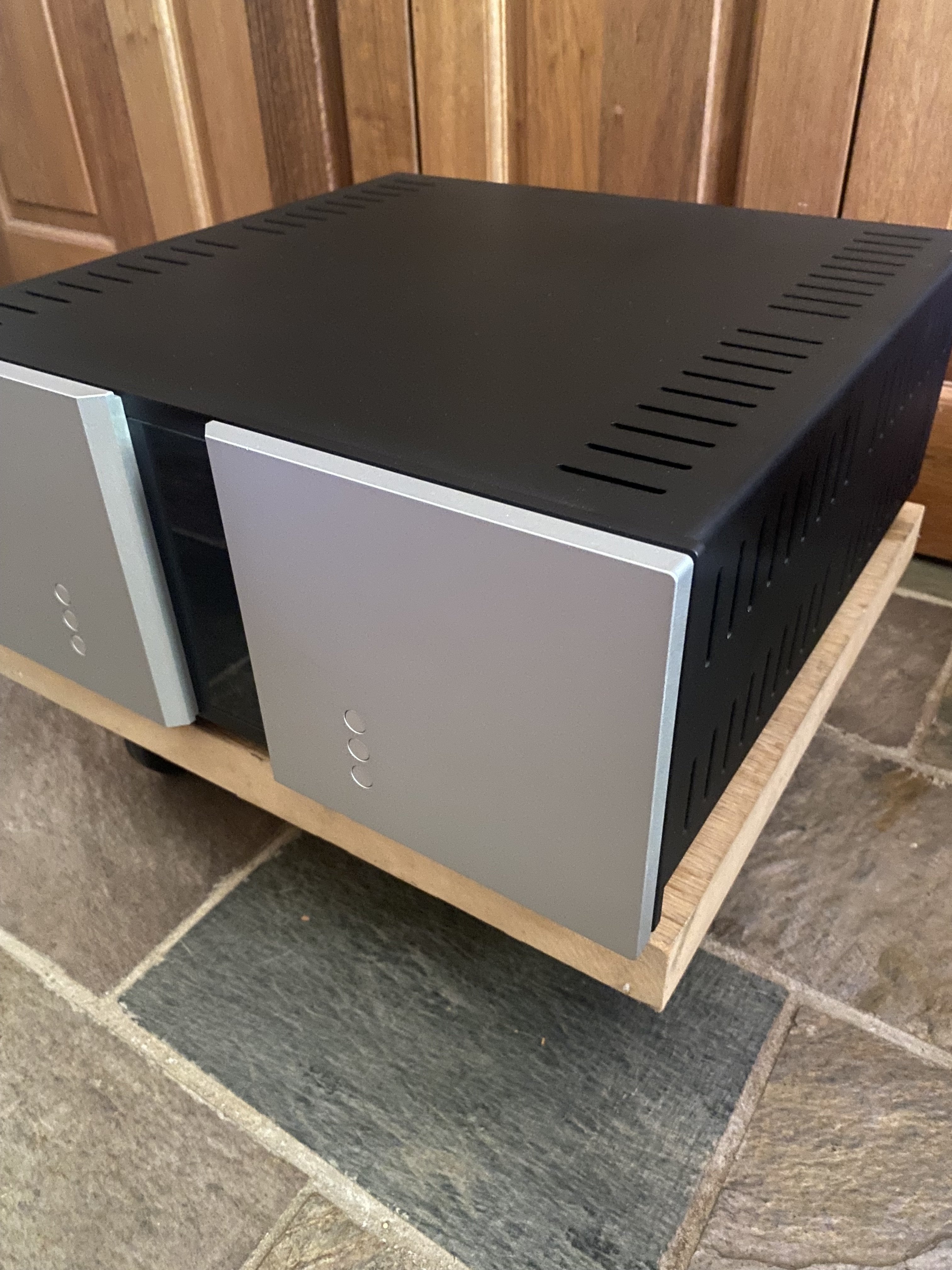 VITUS RI-100. - Stereo, Home Cinema, Headphones Components - StereoNET