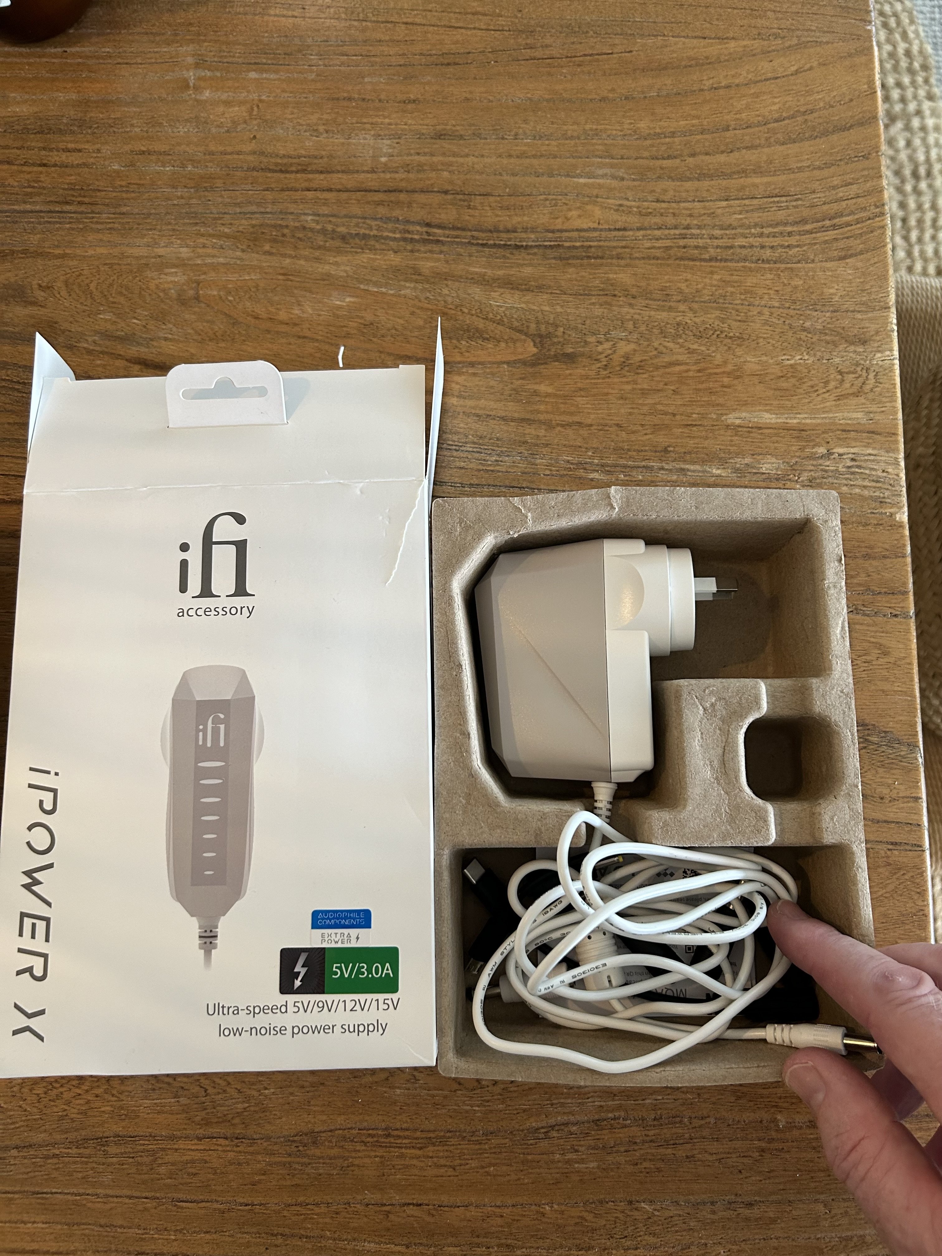 iFi audio iPower X Low Noise Power Supply 5V (x2) - Hi-Fi and Cinema Cables & Accessories ...