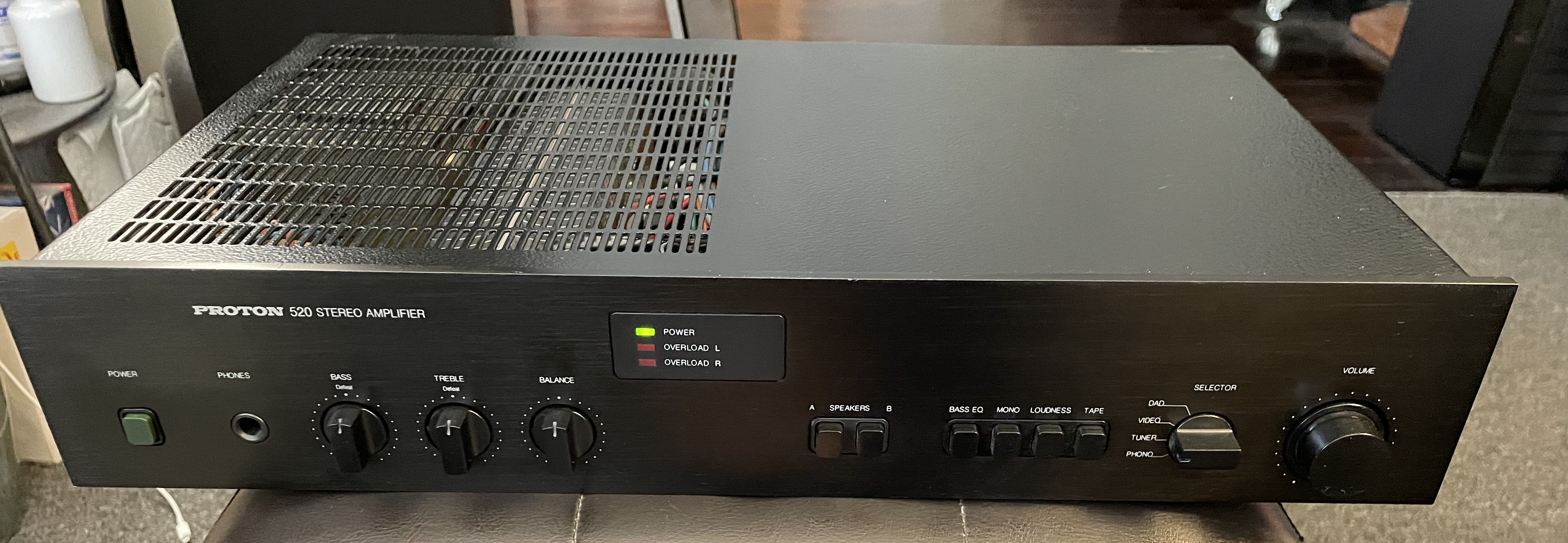 SOLD ELSEWHERE: Proton 520 stereo amplifier with MM/MC phono input ...