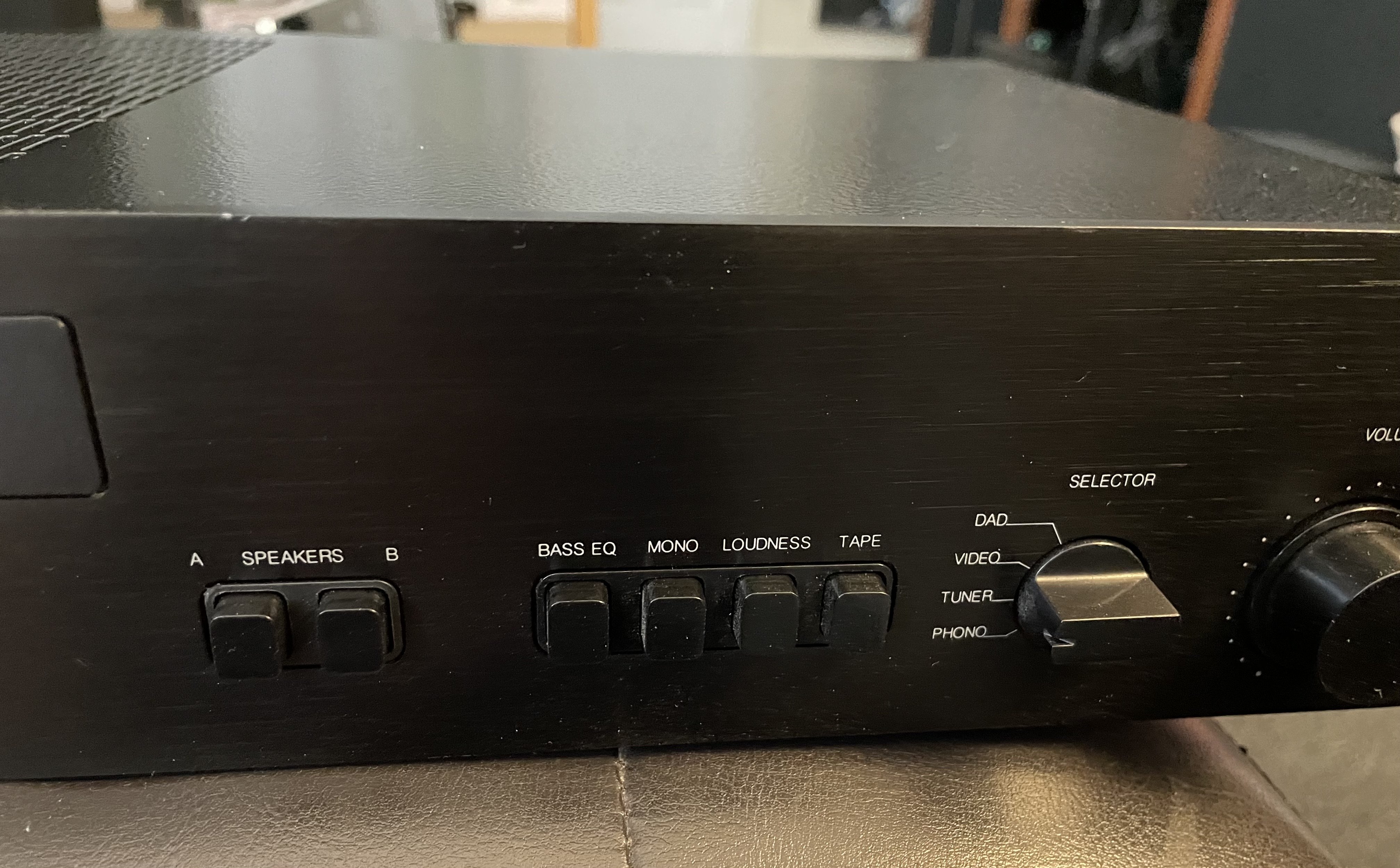 SOLD ELSEWHERE: Proton 520 stereo amplifier with MM/MC phono input ...