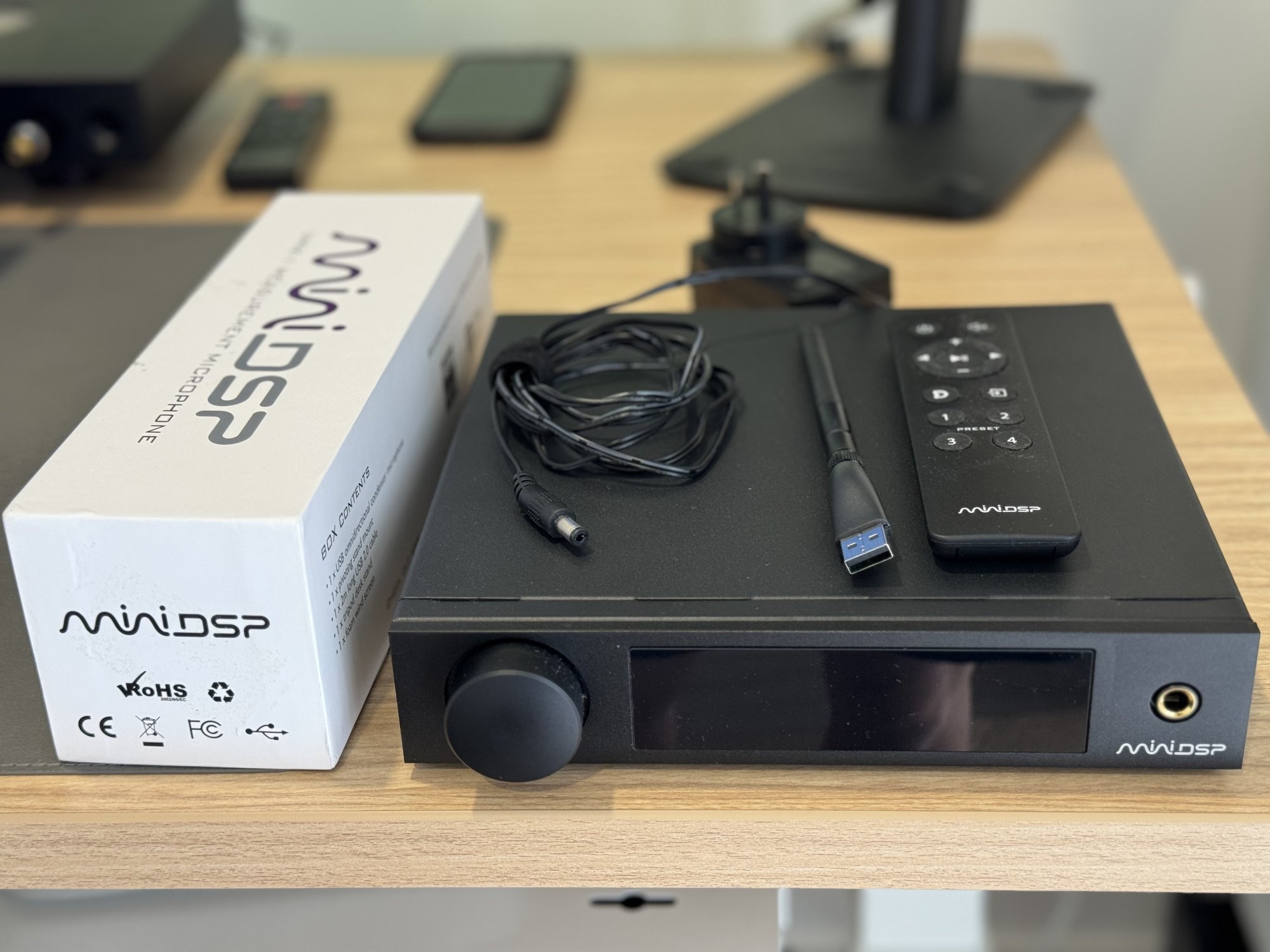 MiniDSP SHD Studio & Umik1 - Stereo, Home Cinema, Headphones Components - StereoNET