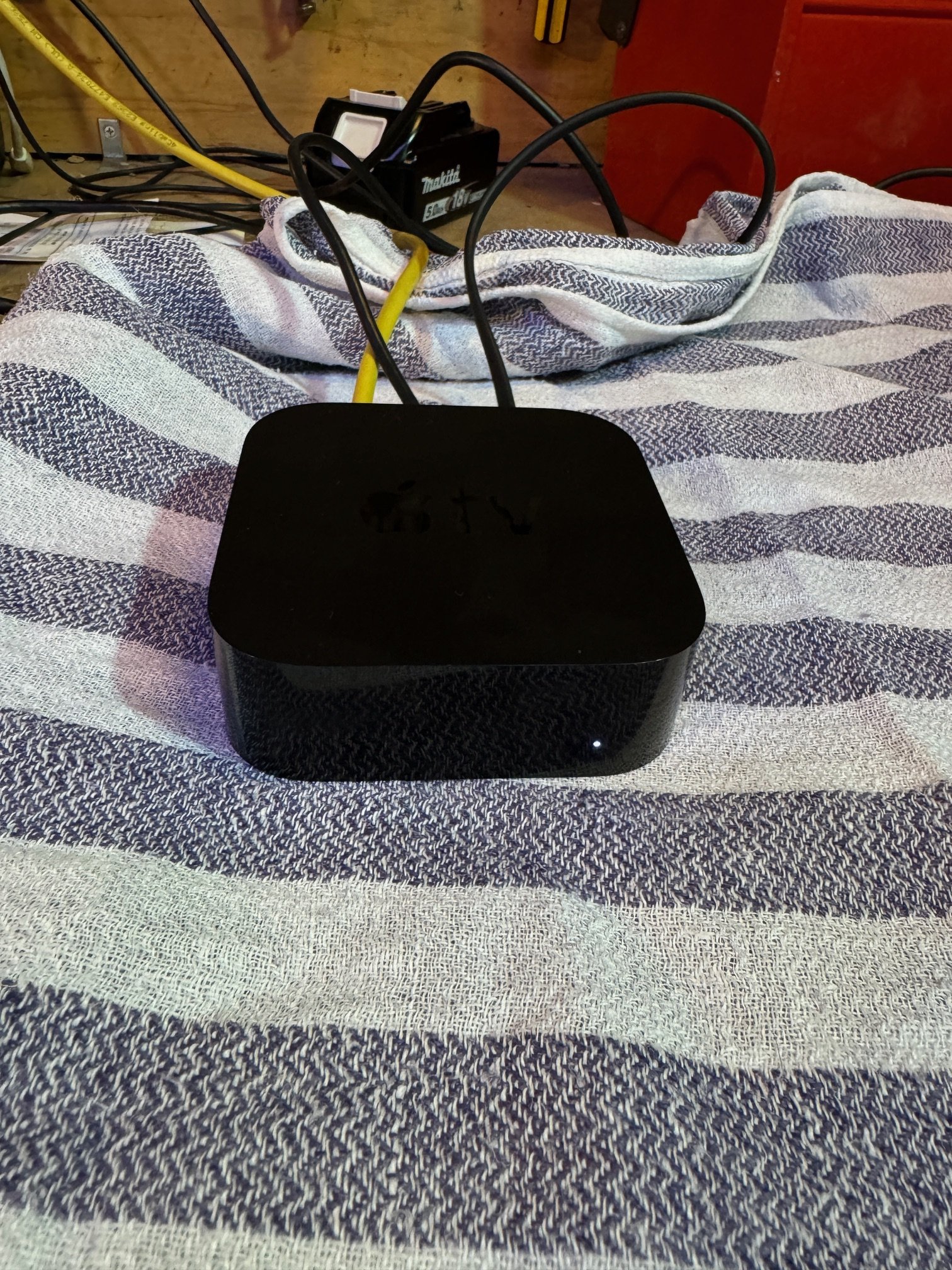 Apple TV A2169 (4K 2nd gen) - Stereo, Home Cinema, Headphones ...