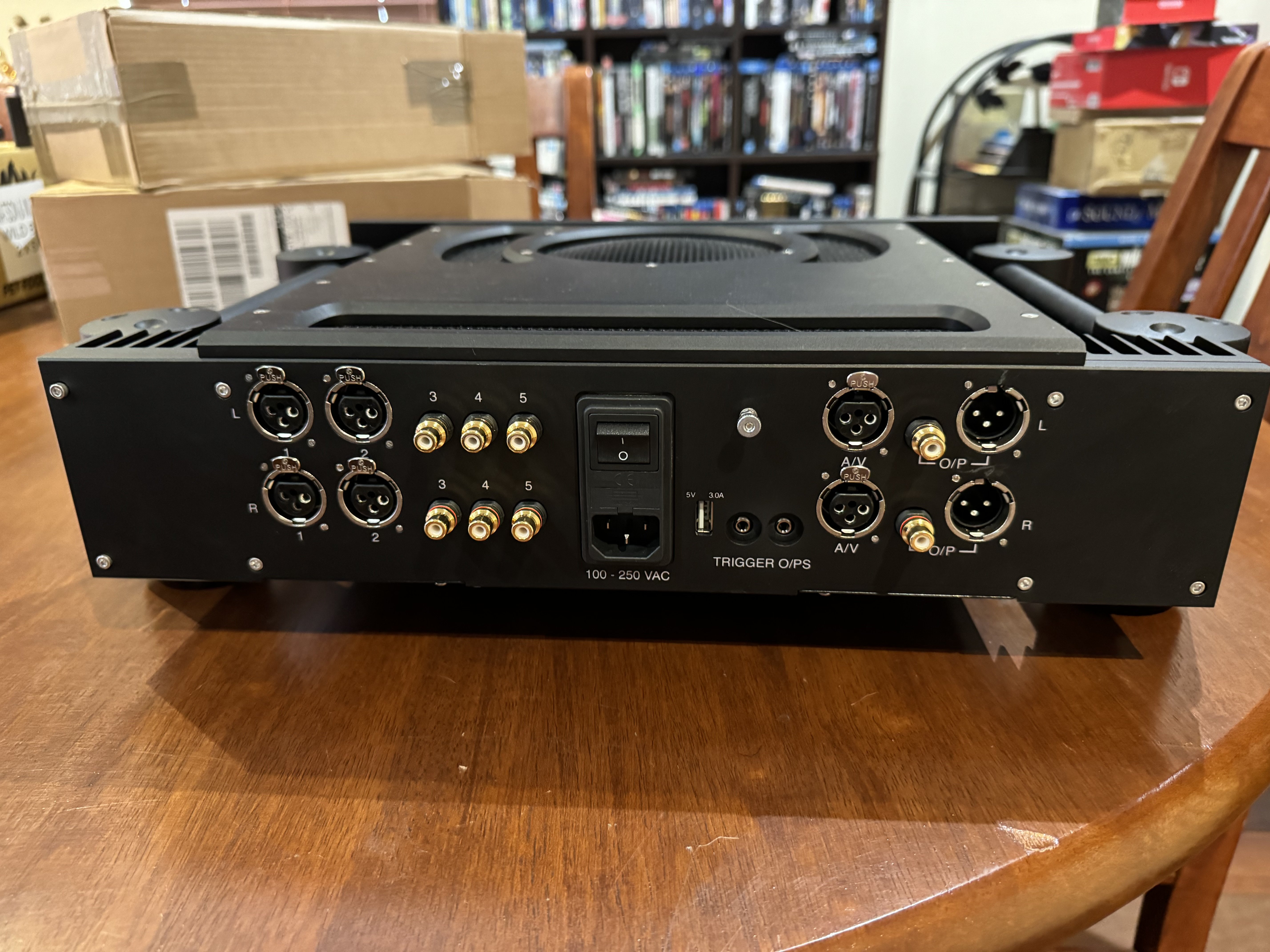 Chord Ultima Pre. 3 preamp. - Stereo, Home Cinema, Headphones ...