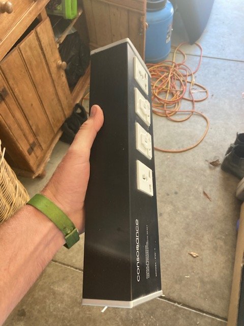 Consonance 4 way power board. - Hi-Fi and Cinema Cables & Accessories ...