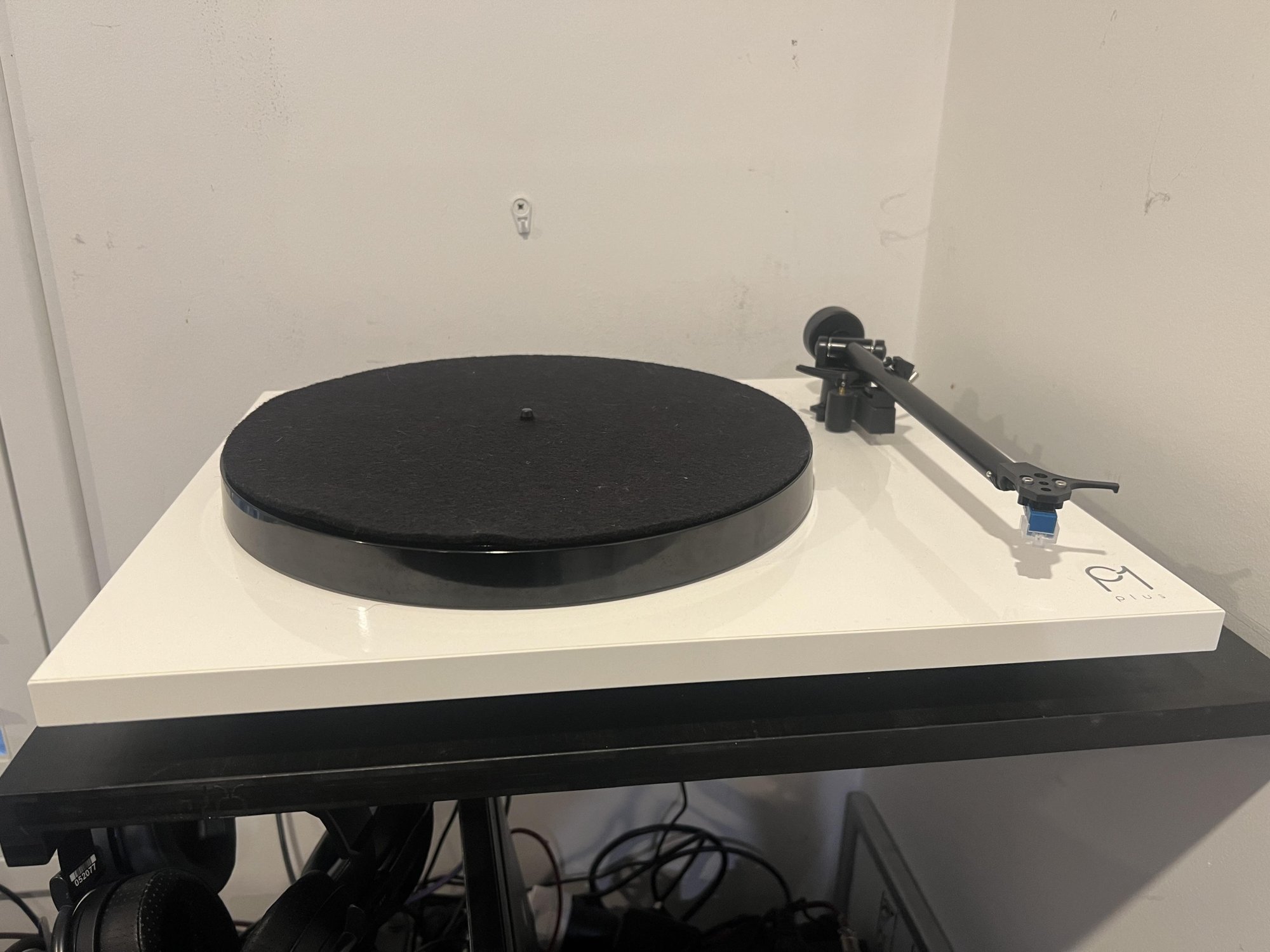 Rega P1 Plus Turntable (cardas rewired tonearm) |﻿ Stereo, Home Cinema ...
