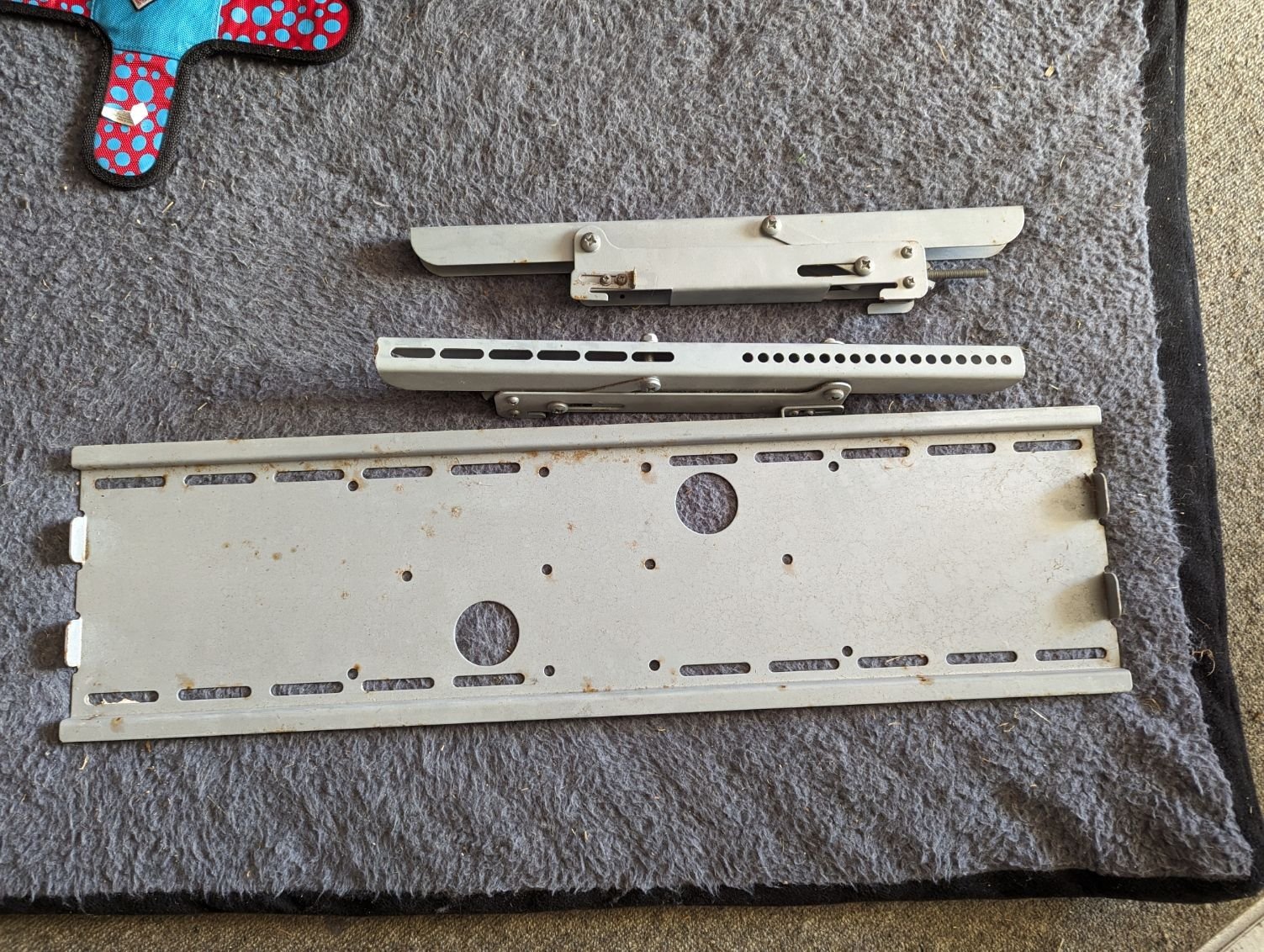 FREE: TV wall mount - Pay it Forward | Giveaways - StereoNET