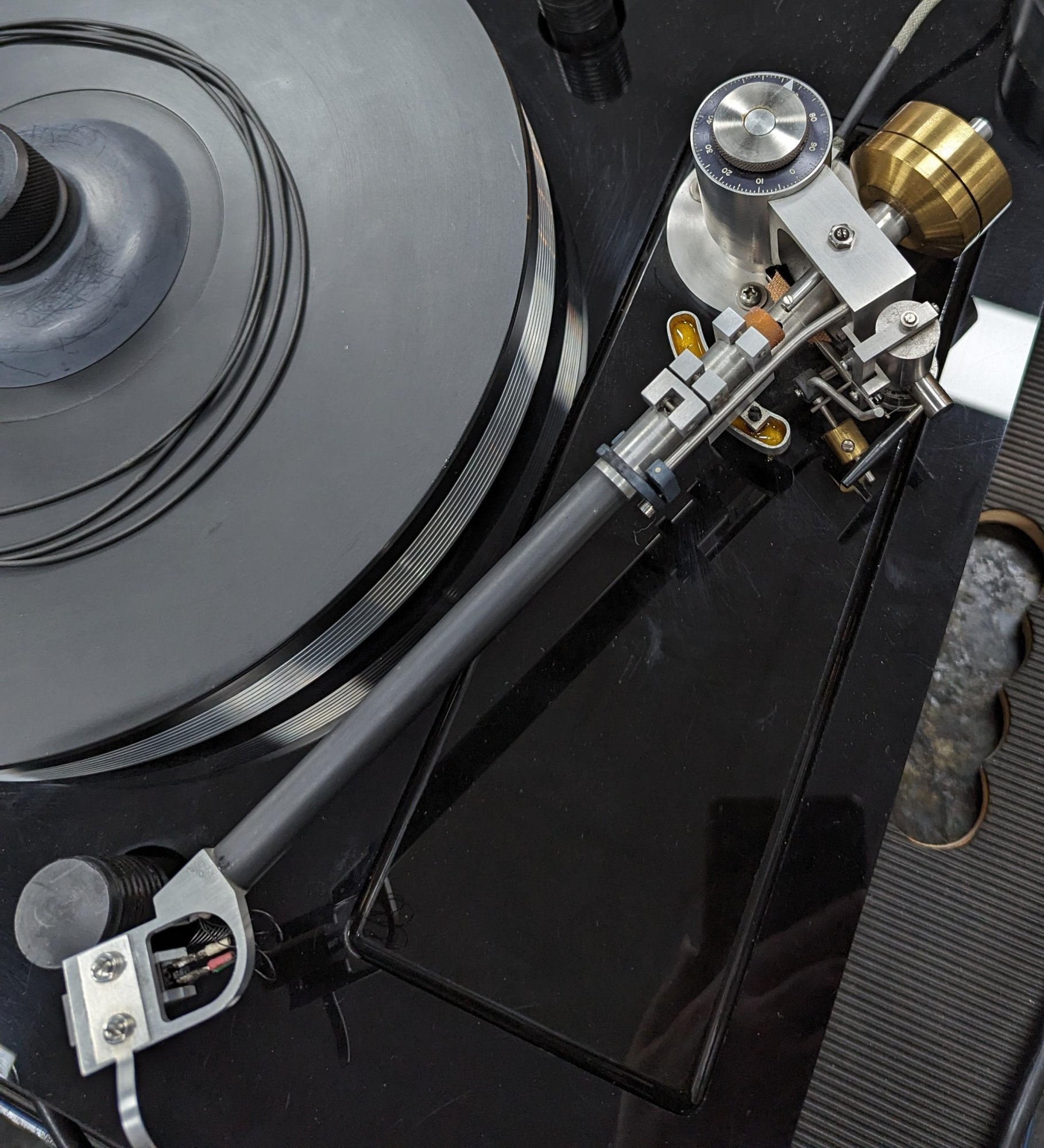 Assistance in identifying tonearm please? - Turntables, Record Players ...
