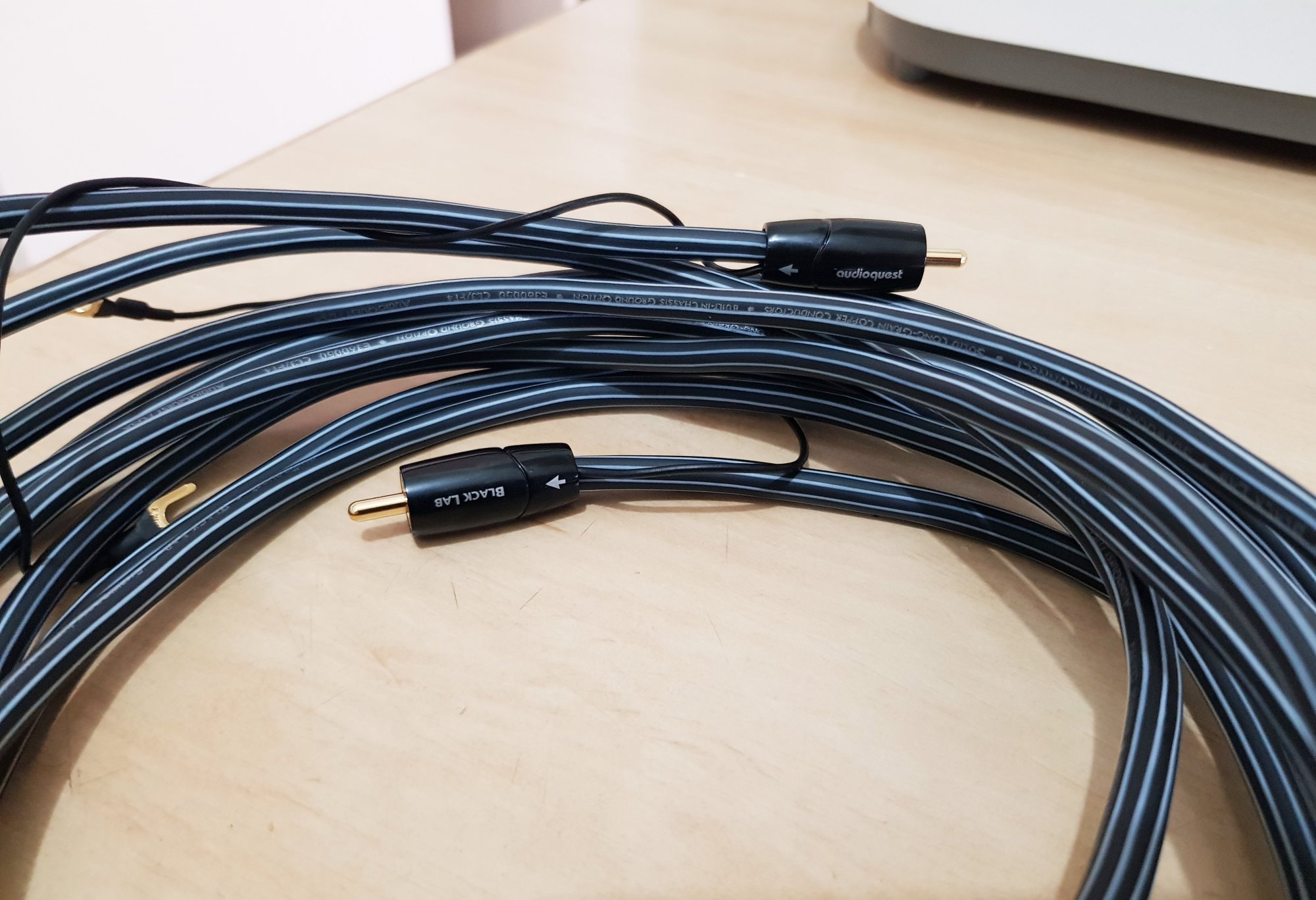 Audioquest Black Lab Subwoofer Cable (5-meters) - Hi-Fi and Cinema ...