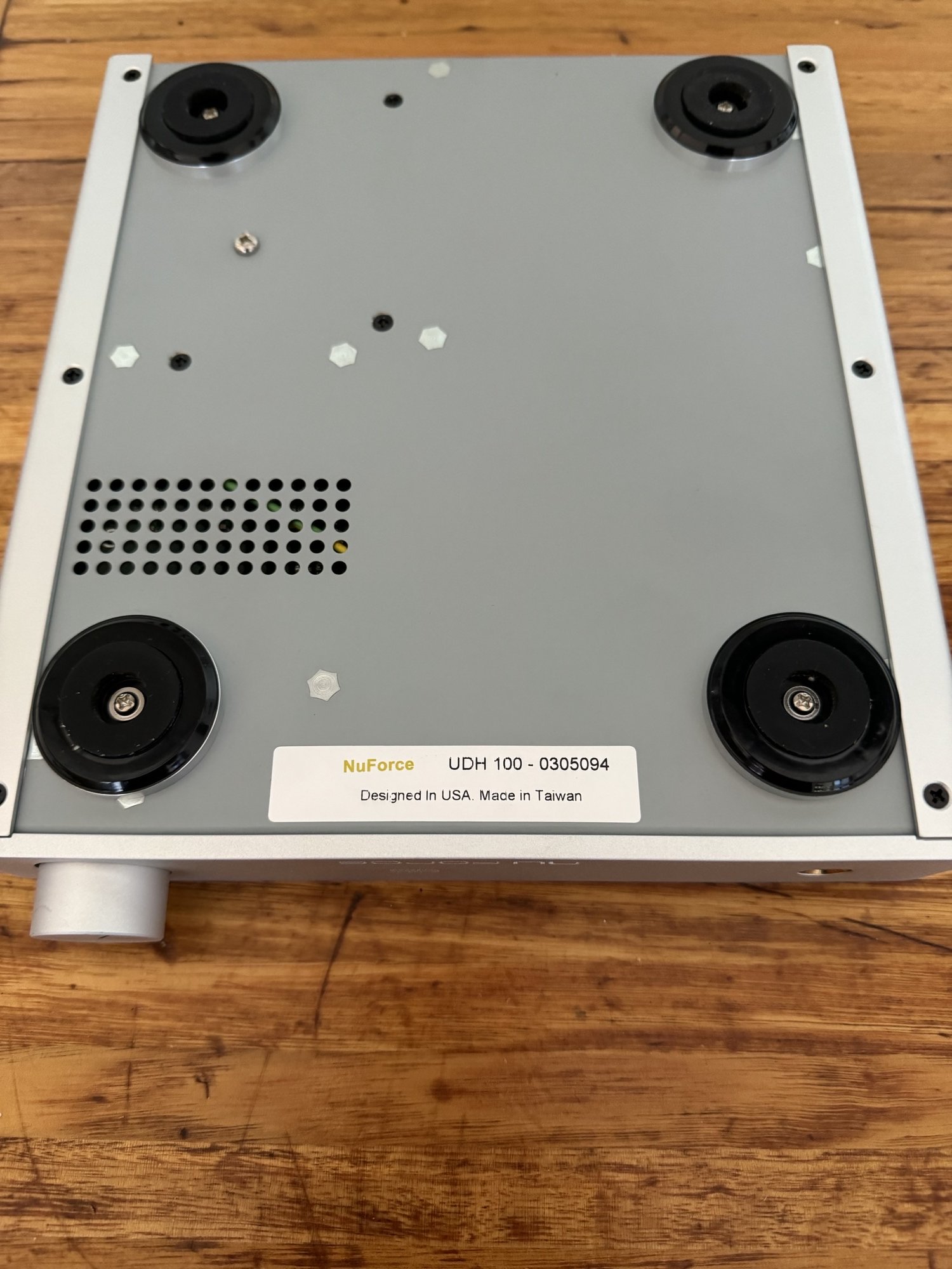 NuForce UHD100 dac/haedphone amplifier - Stereo, Home Cinema, Headphones Components - StereoNET