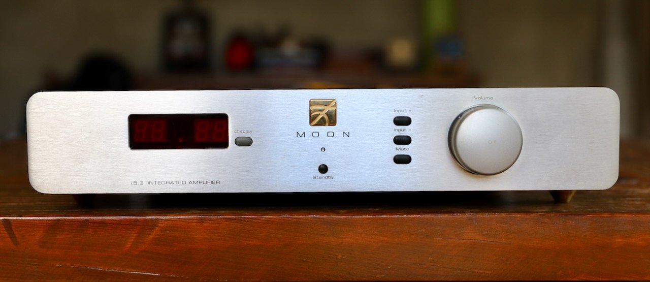Moon i5.3 Integrated Amplifier - Stereo, Home Cinema, Headphones ...