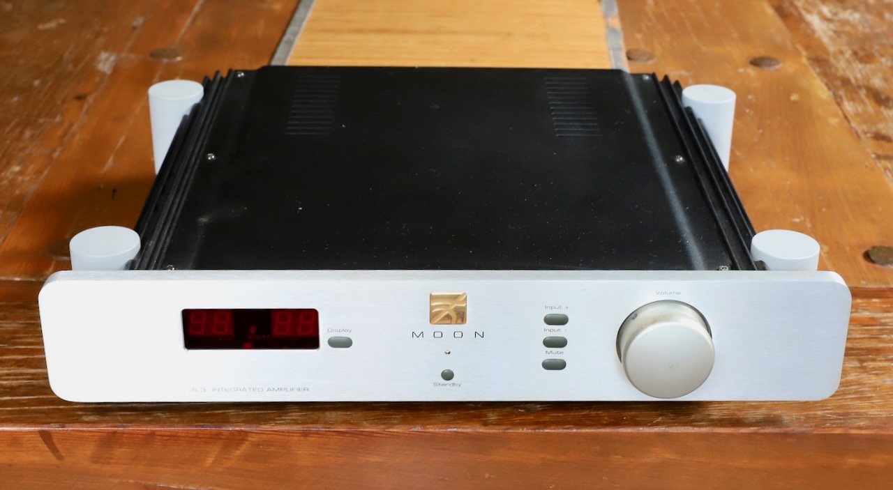 Moon i5.3 Integrated Amplifier - Stereo, Home Cinema, Headphones ...