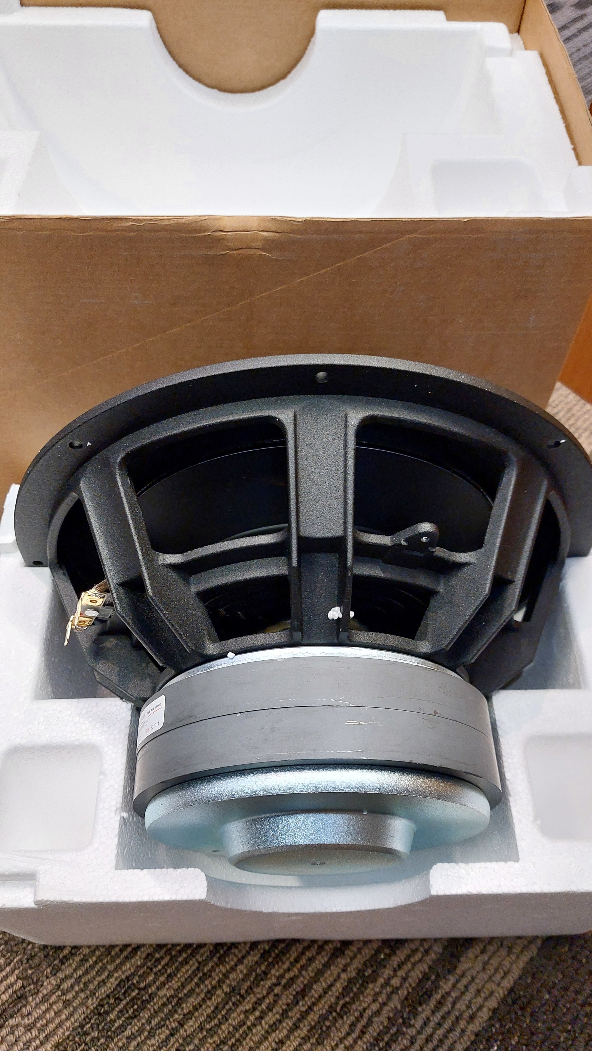 Scanspeak 26w/4558T00 long excursion 10” subwoofer driver - Hi-Fi and ...