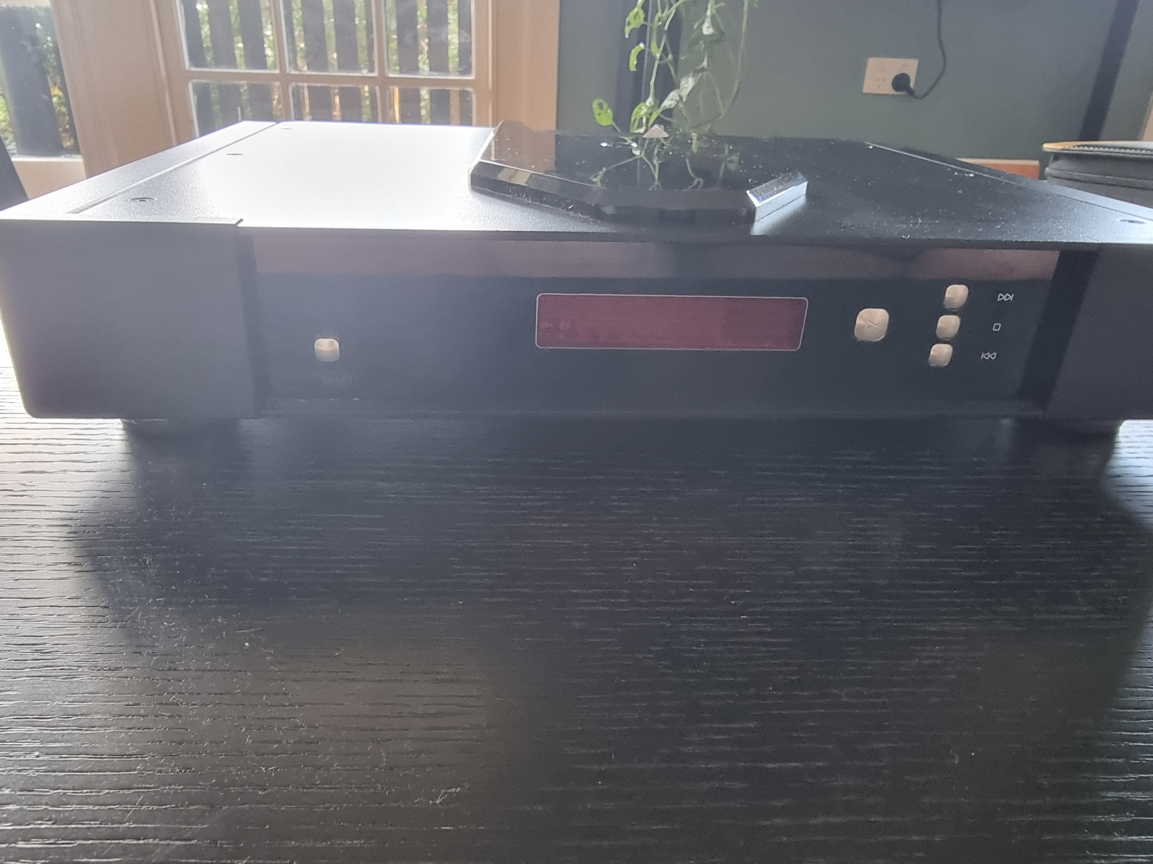 Rega Saturn - R CD Player / DAC |﻿ Stereo, Home Cinema, Headphones ...