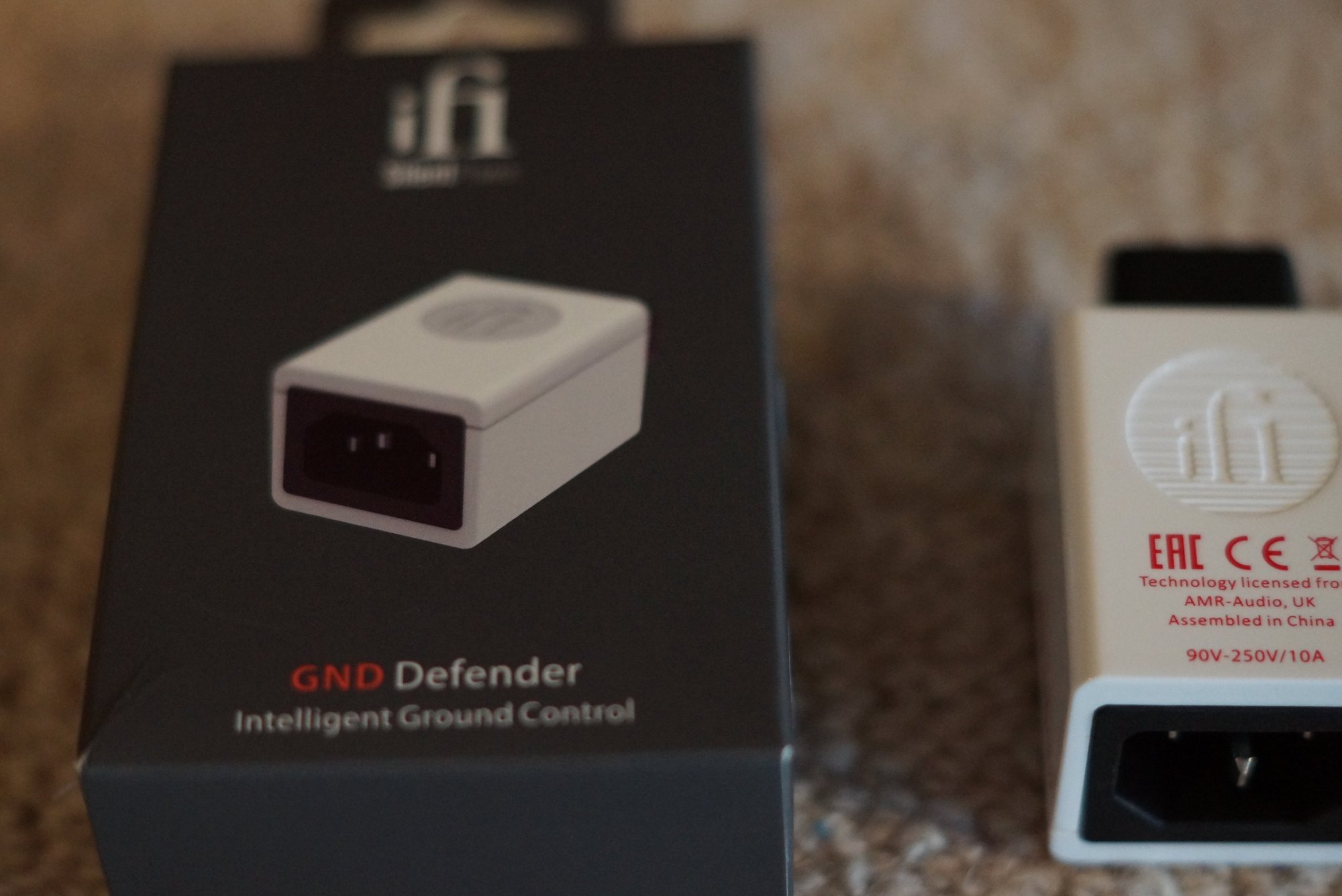 ifi GND Defender - Hi-Fi and Cinema Cables & Accessories - StereoNET