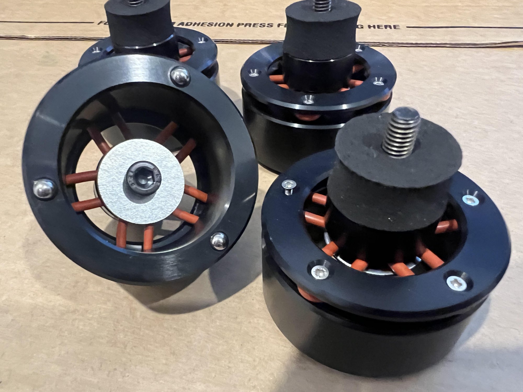 SOLD ELSEWHERE: Isonoe Audio Isolation System Feet Technics SL ...