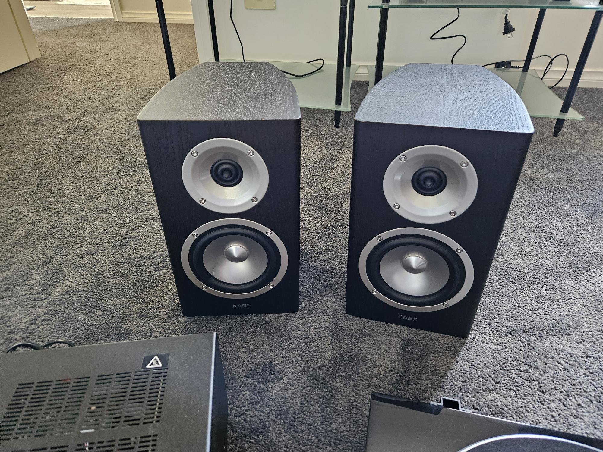 Yamaha amp/turntable/speakers -starter vinyl - Stereo, Home Cinema ...