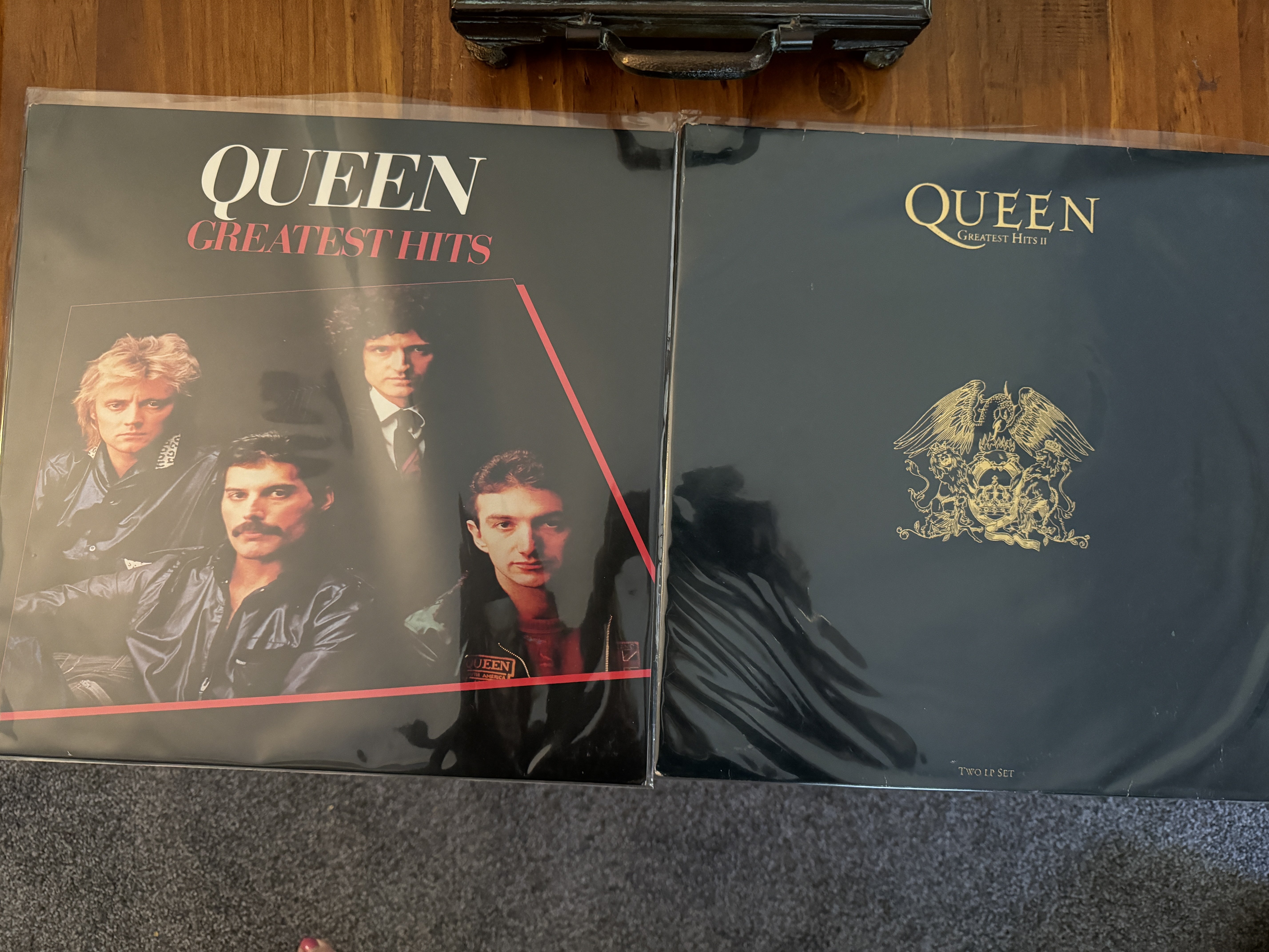 Queen - Greatest Hits 1 & 2 - Vinyl, CD, and Blu-ray - StereoNET
