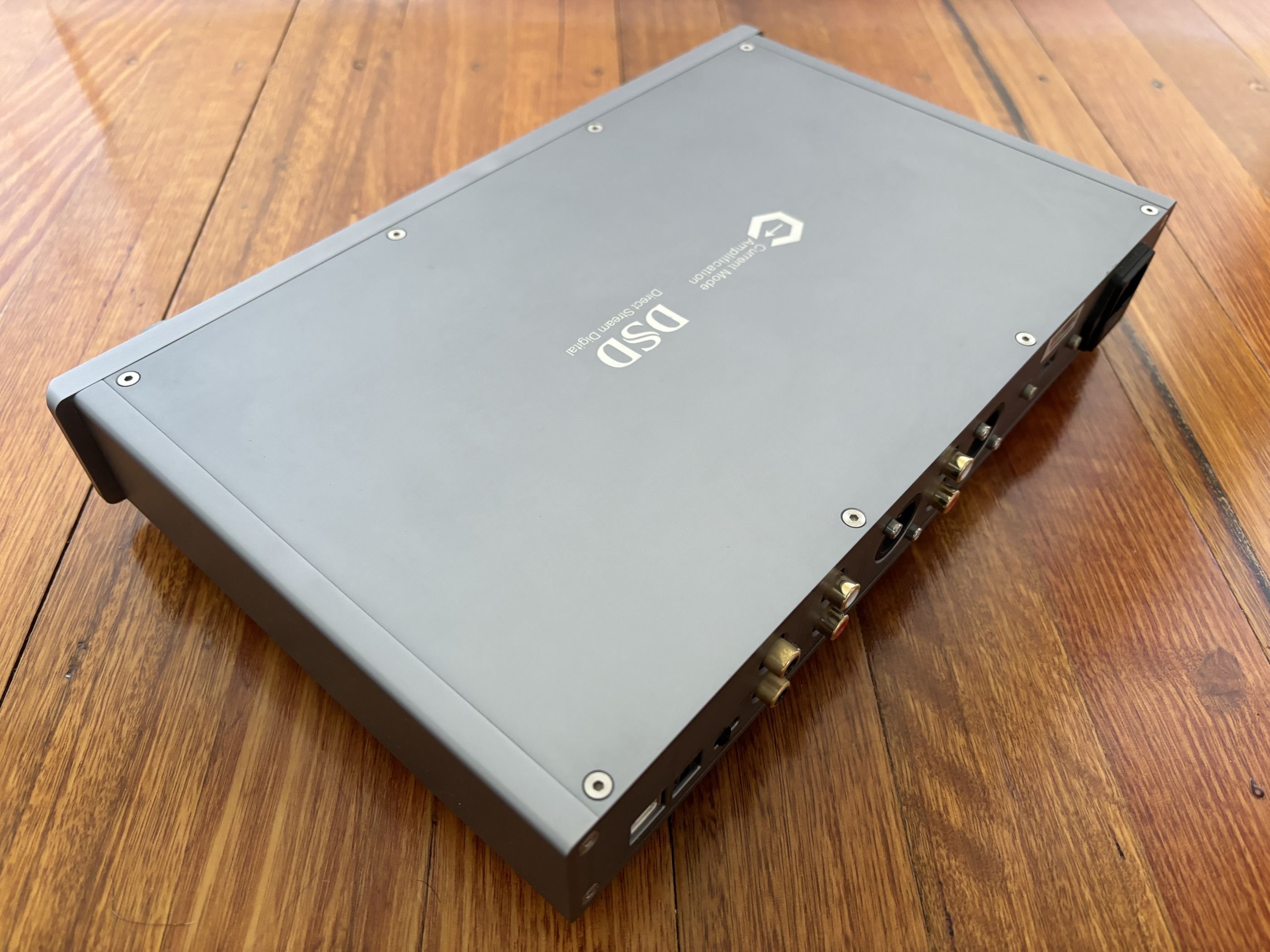 Questyle CMA600i - Stereo, Home Cinema, Headphones Components - StereoNET