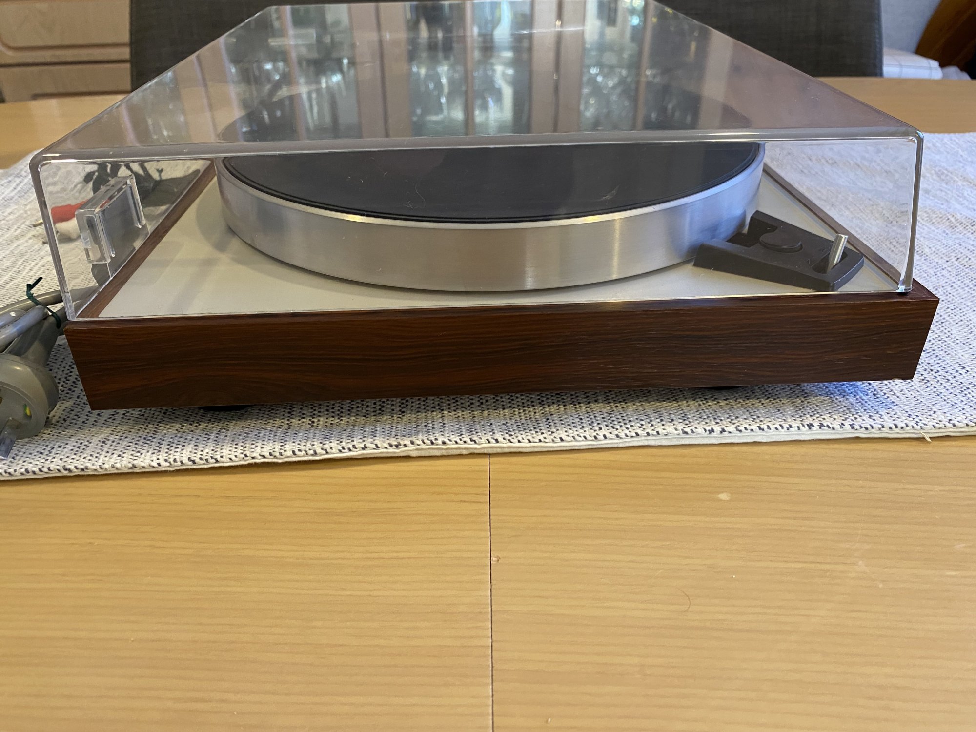 Luxman PD-284 Direct Drive Auto-Lift Turntable |﻿ Stereo, Home Cinema ...