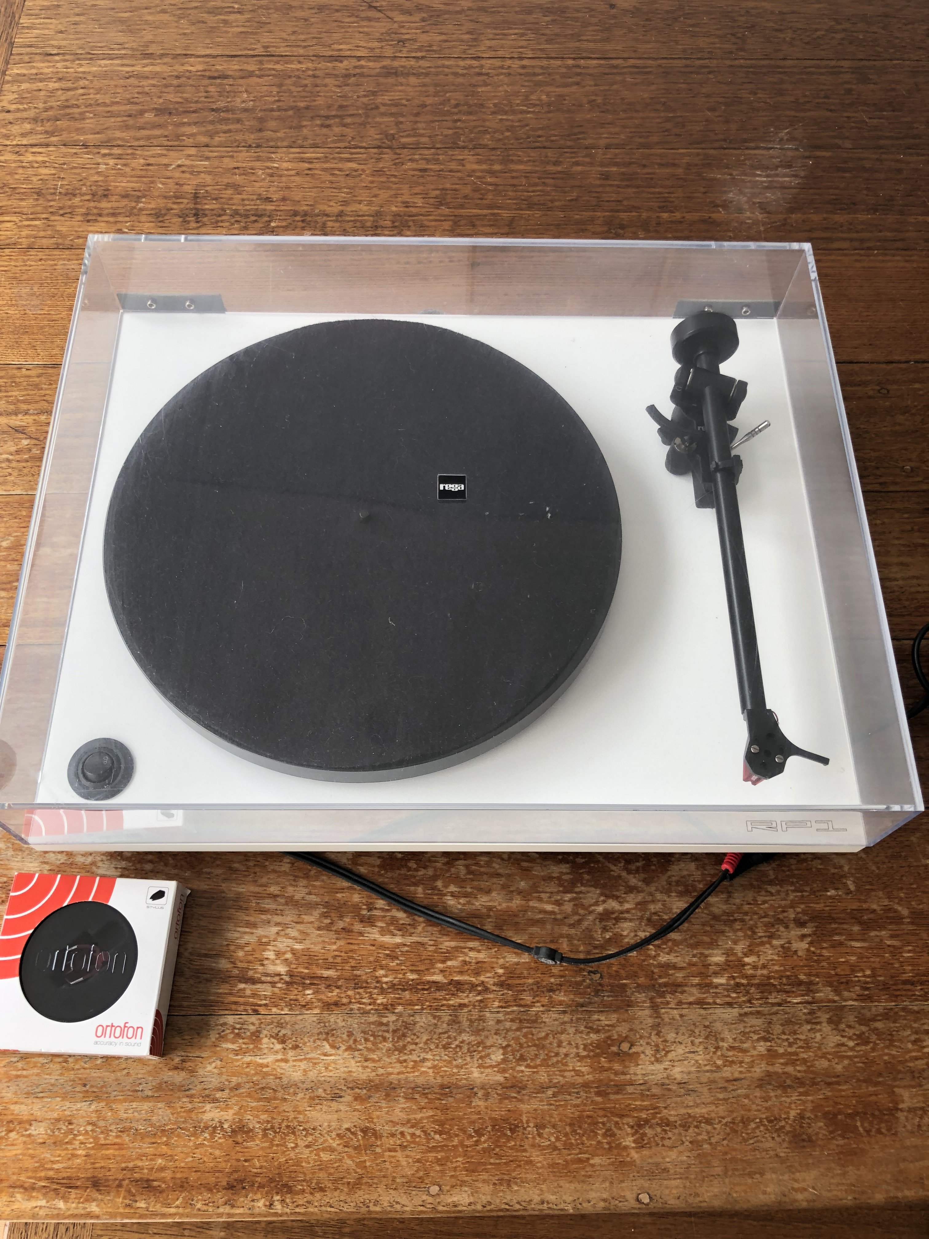 Rega RP1 & new inbox Ortofon 2M Red replacement stylus - Stereo, Home ...