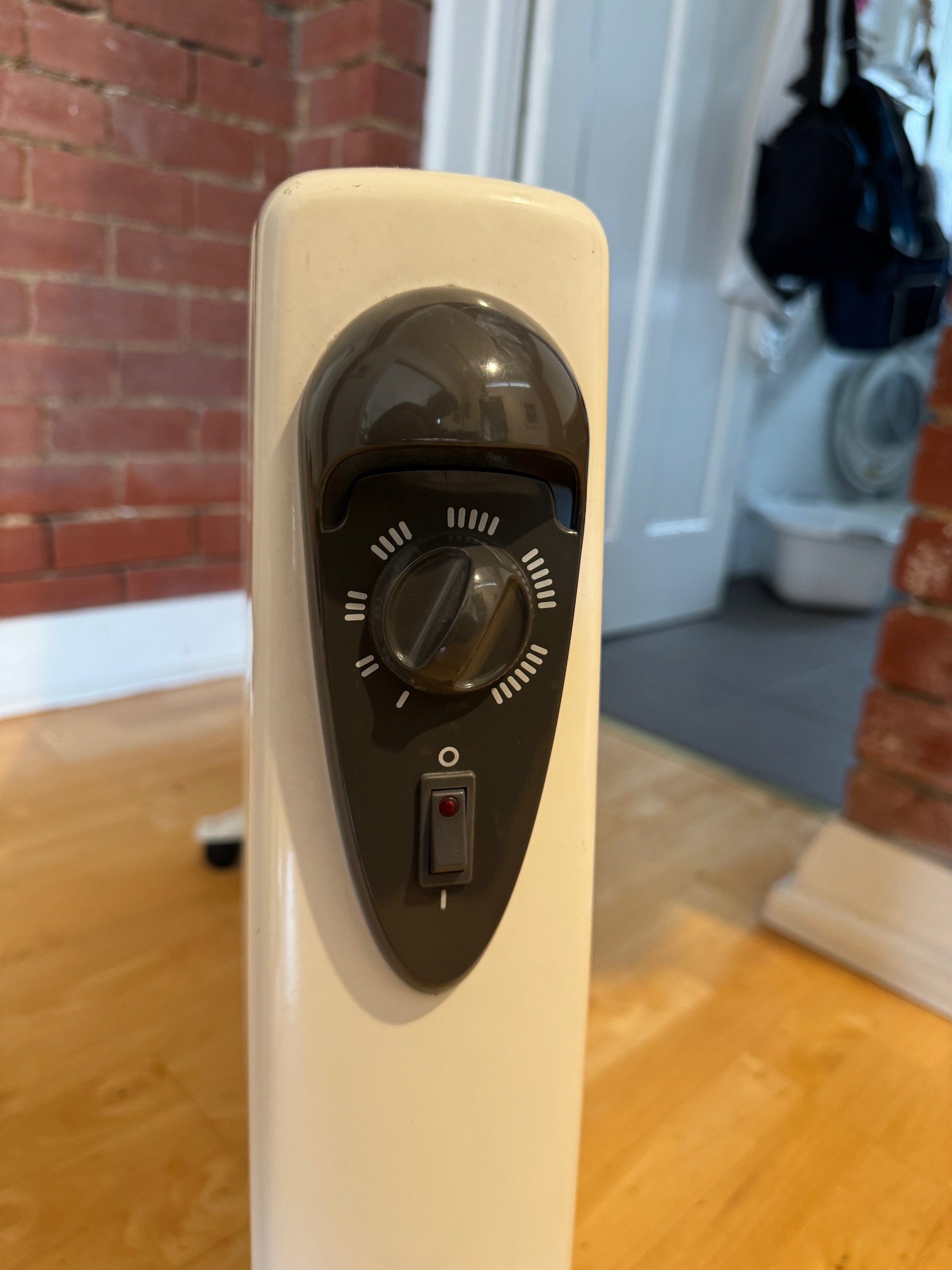 'Dimplex Rio' Column oil Heater - works well. - Classifieds - All Other ...