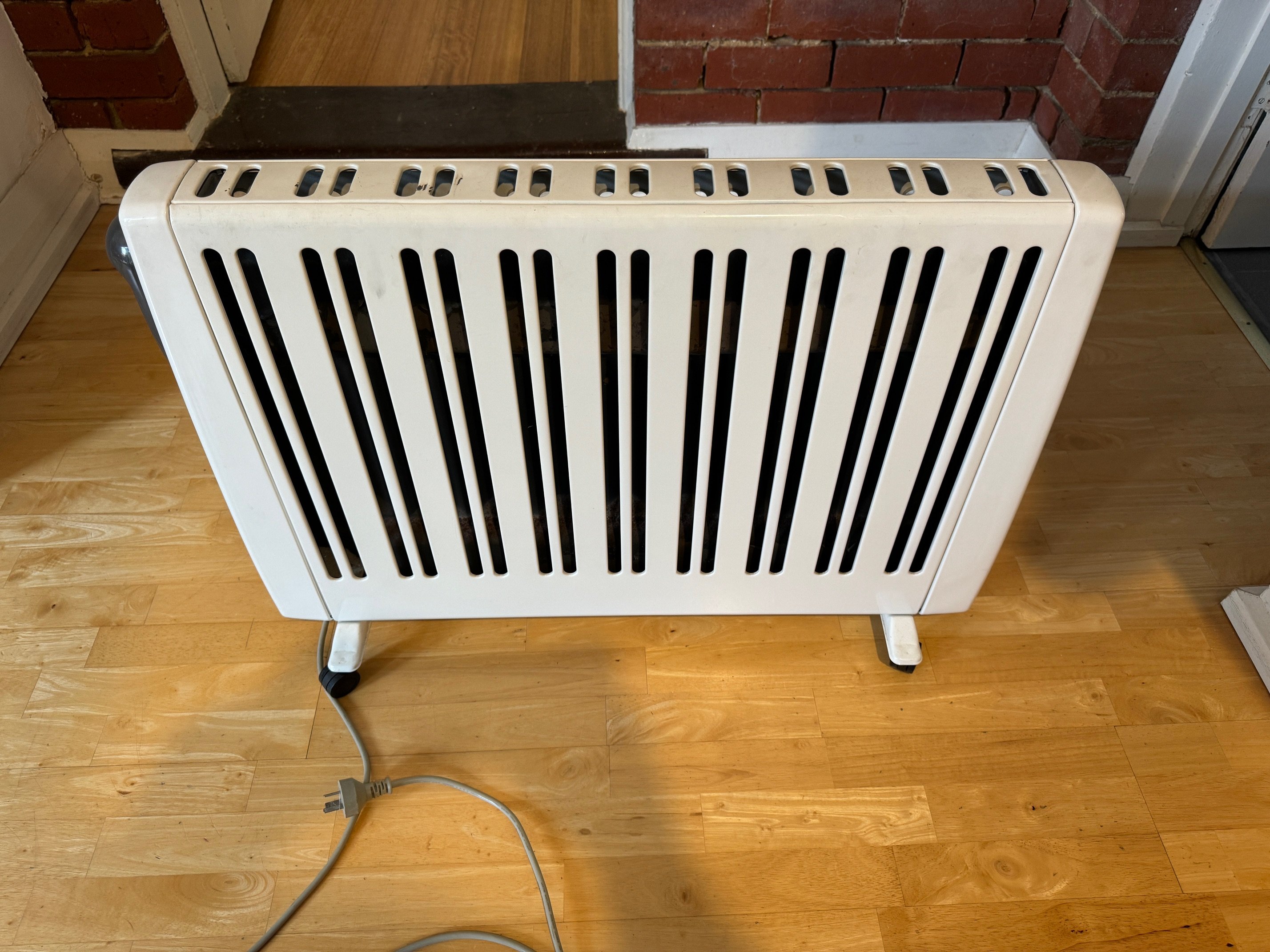 'Dimplex Rio' Column oil Heater - works well. - Classifieds - All Other ...