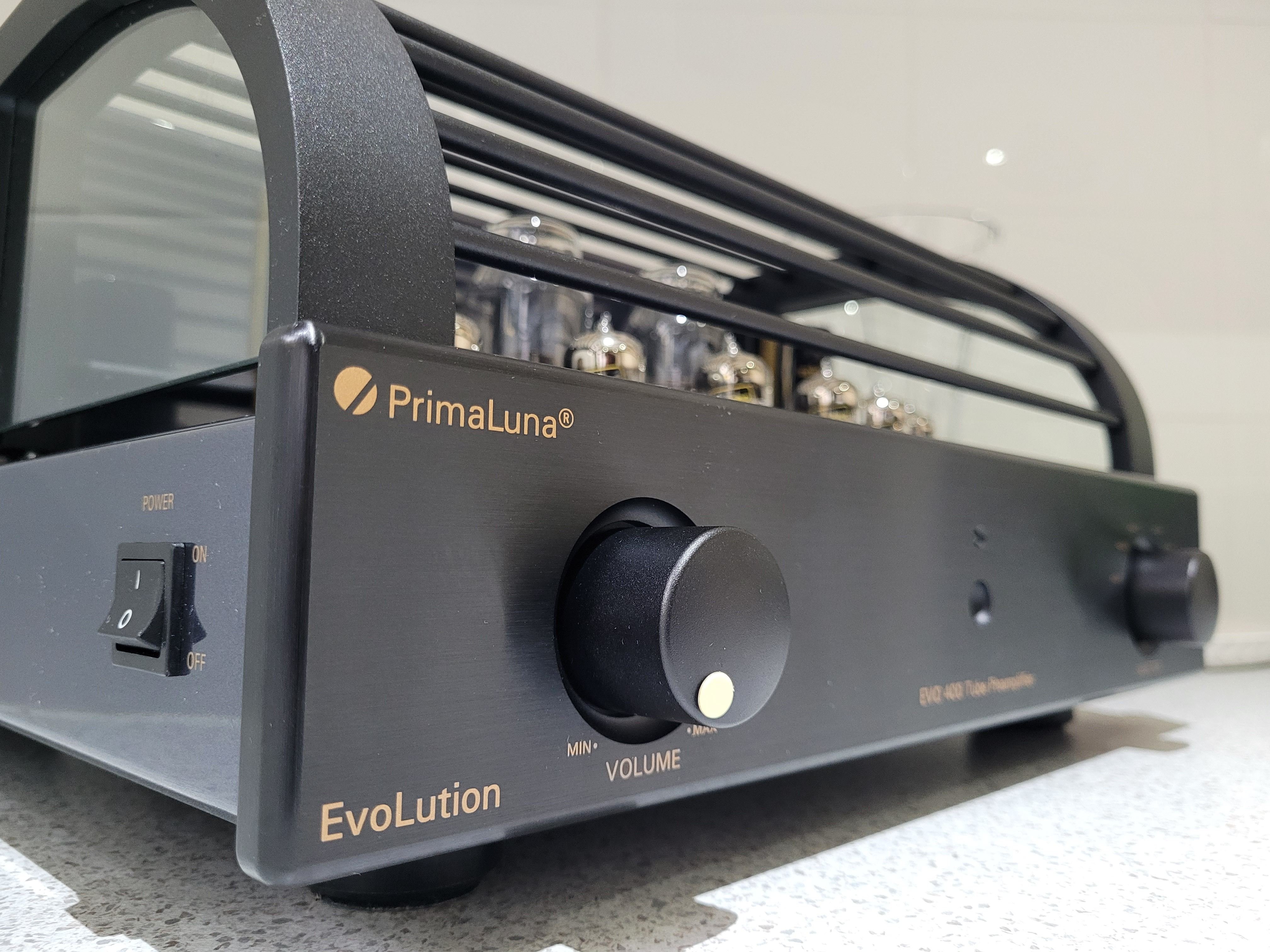 PrimaLuna Evo400 Pre Amplifier - Pre Amplifiers - StereoNET