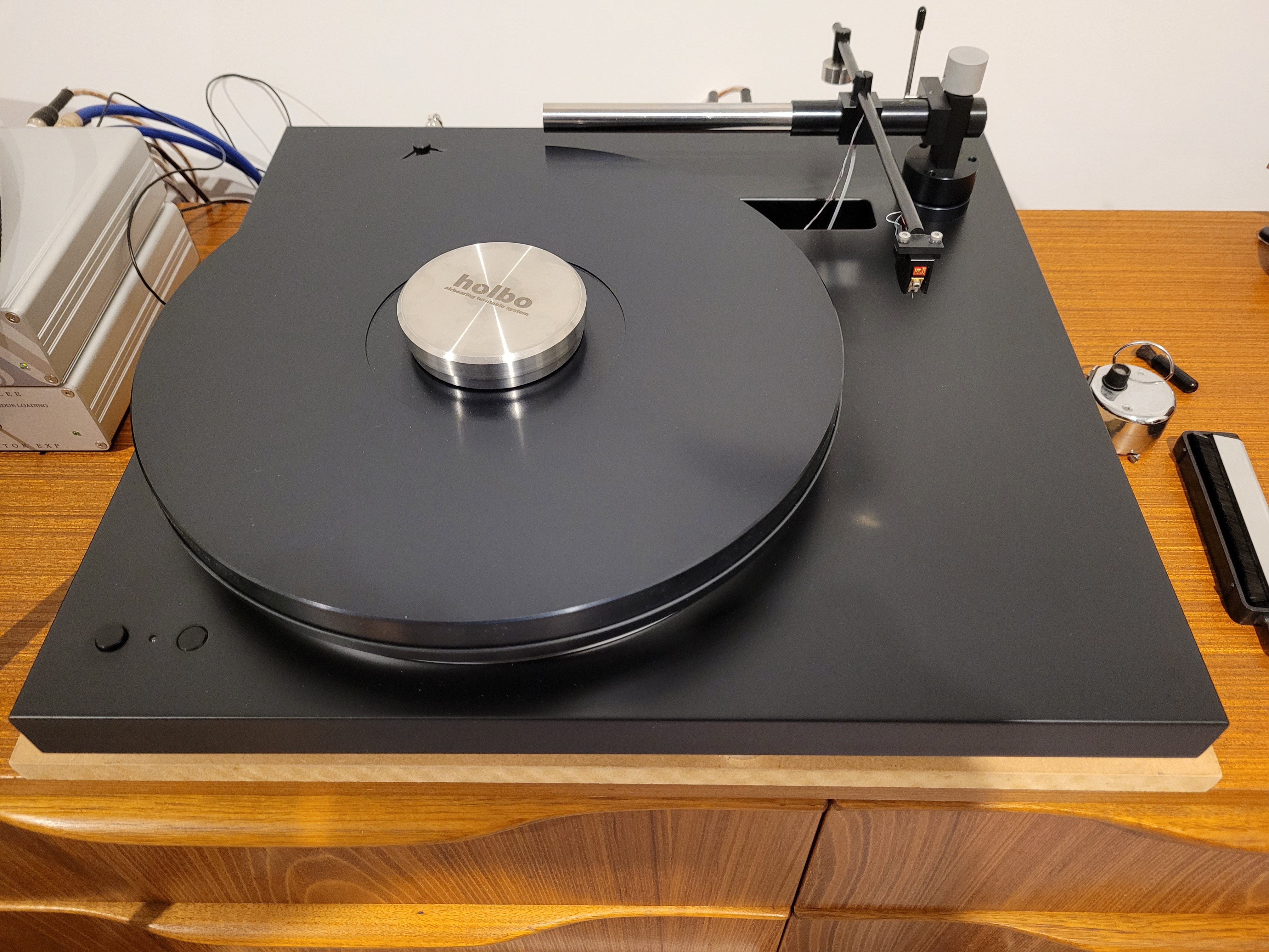Holbo Air Bearing Turntable and Tonearm Package - Turntables & Record ...