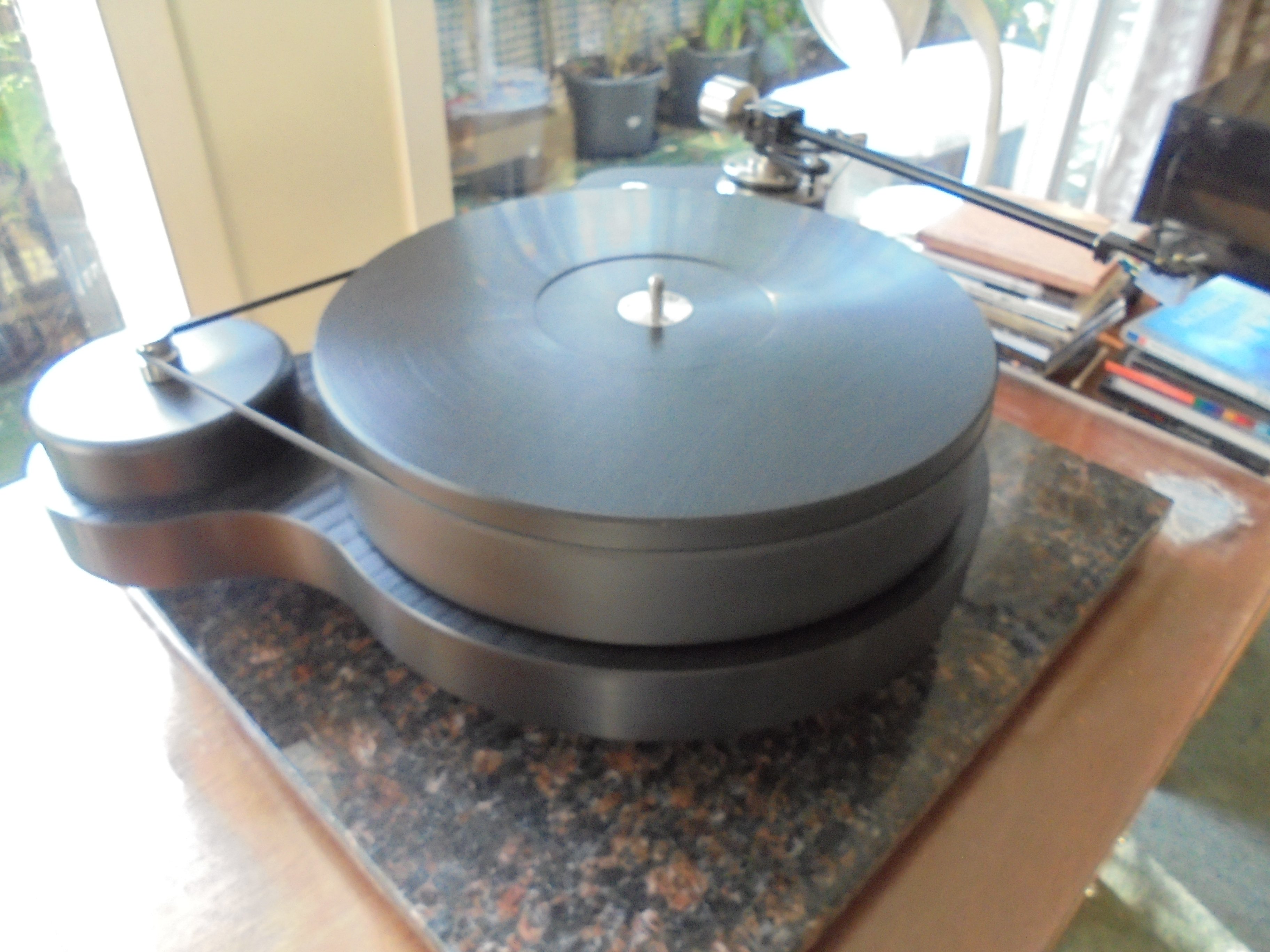 TW Acustic Raven One Turntable and Tonearm Package - Turntables ...